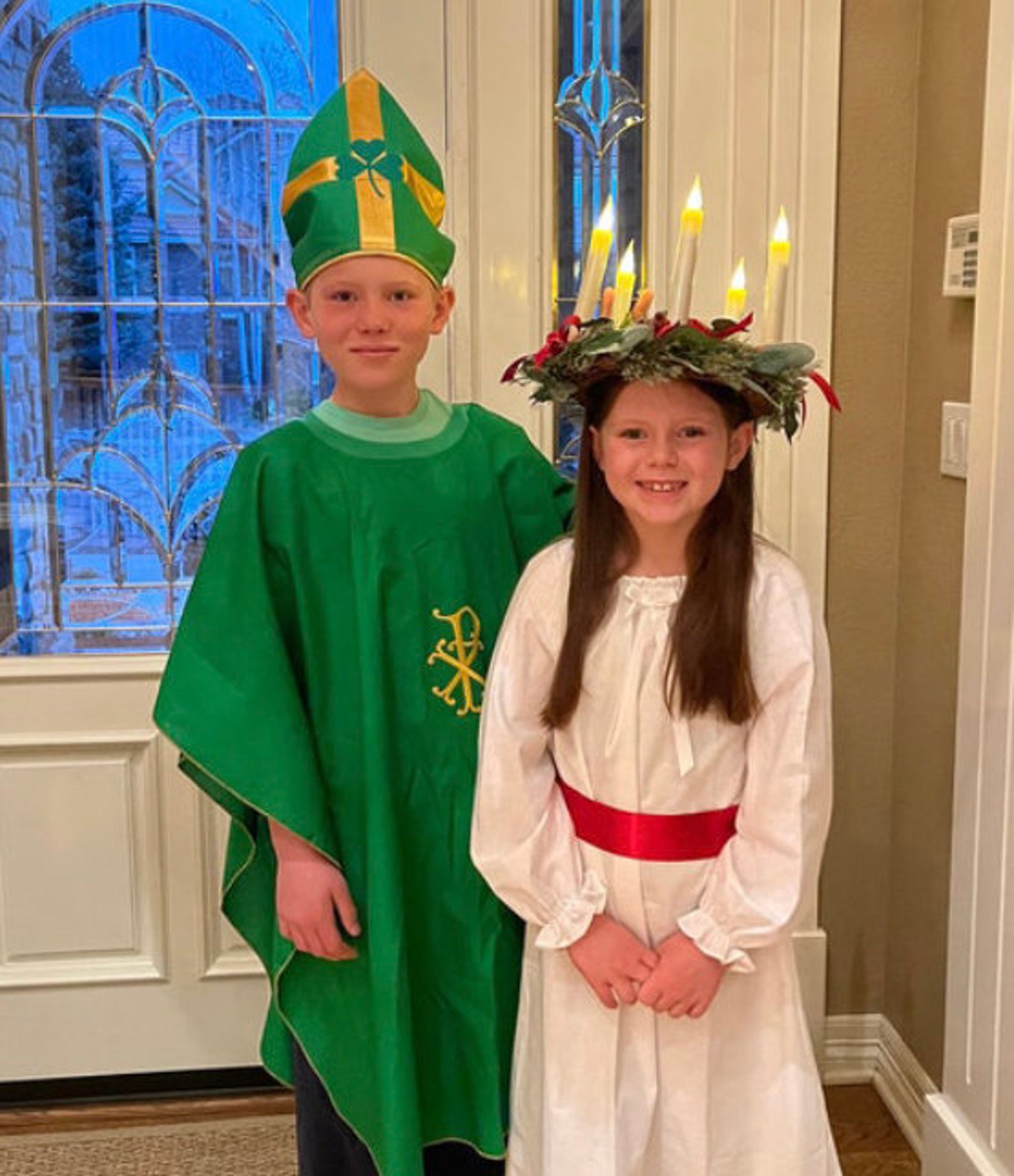 St. Lucy/lucia Christmas Crown Wreath Headpiece With - Etsy