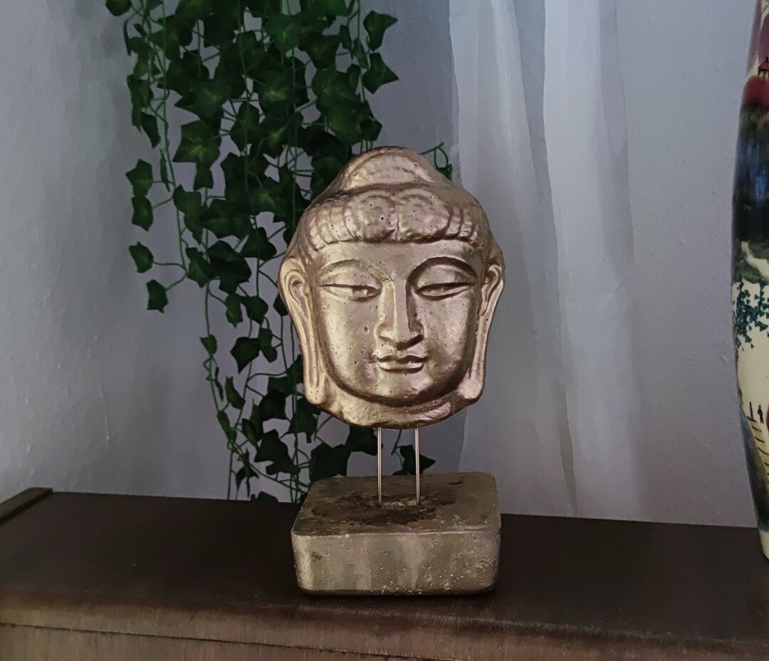 Buddha Head 2D on Base in Gold Deco Figure Sculpture Made of Concrete ...