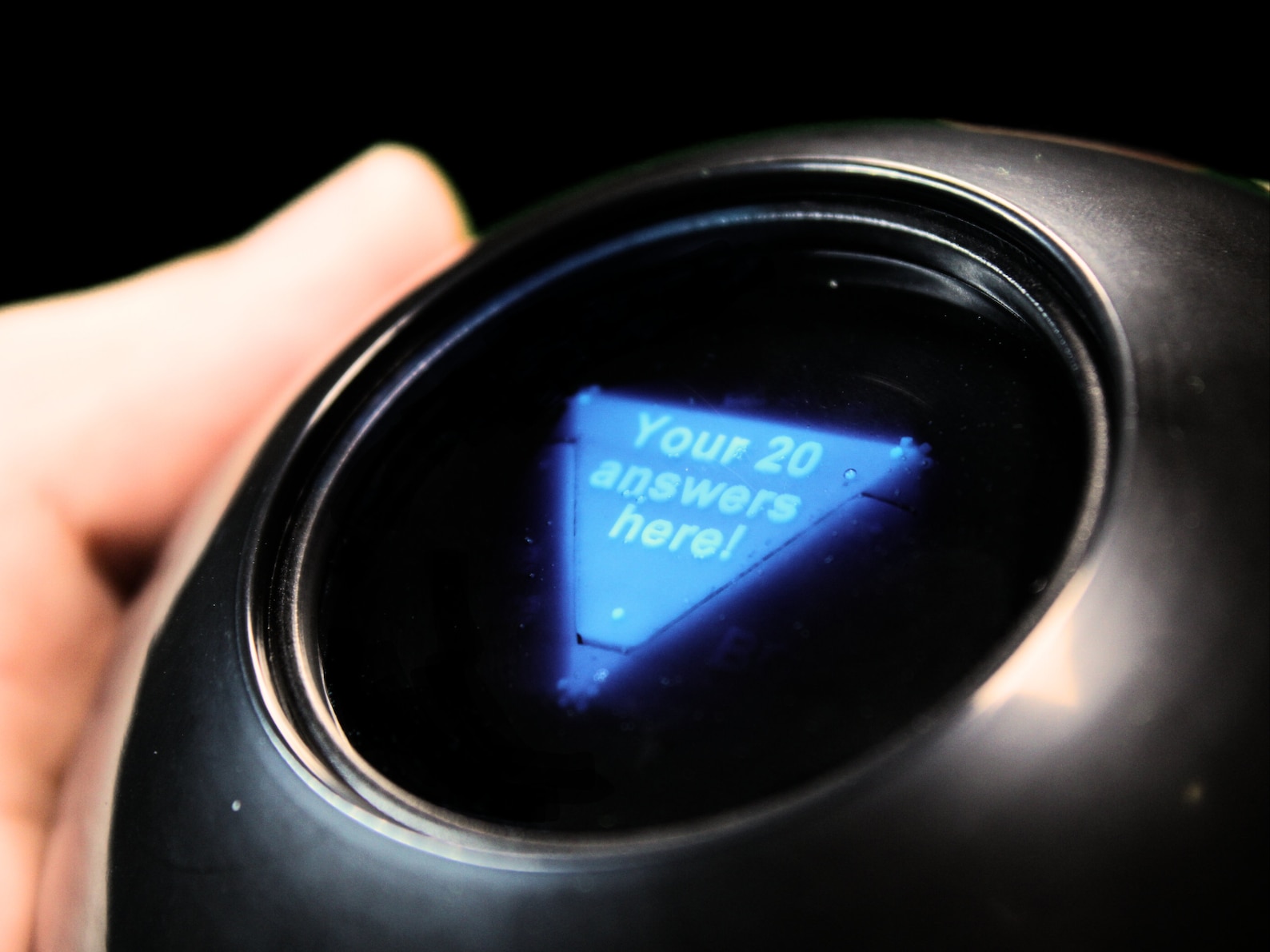 The Judge's Wisdom Magic 8-ball • 20 Enlightening Answers for Judges ...