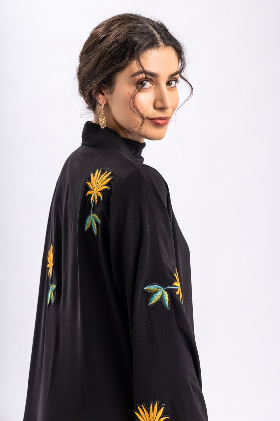 Black Gold Floral Embroidered Open Abaya With Belt - Etsy UK