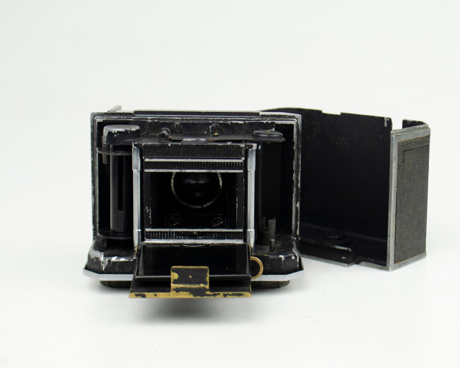 Mimosa : Mimosa II German Compact 35 Mm Camera With Leather Case. Out ...
