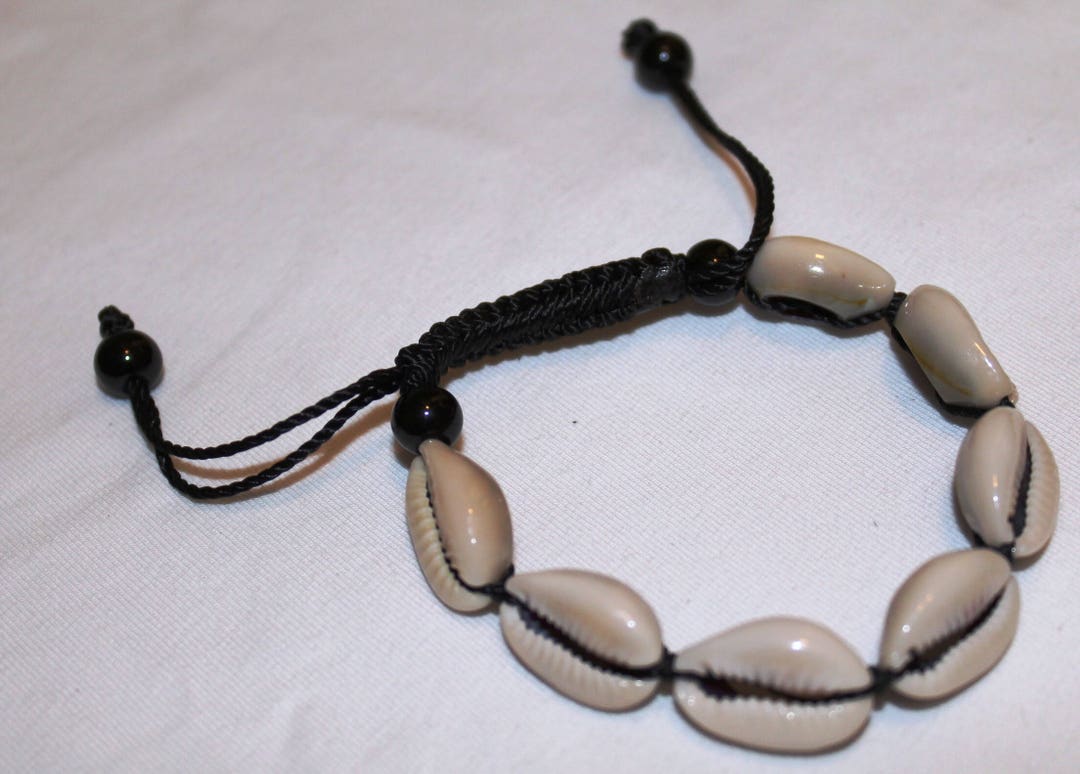 African Cowrie Shell Bracelet - Etsy