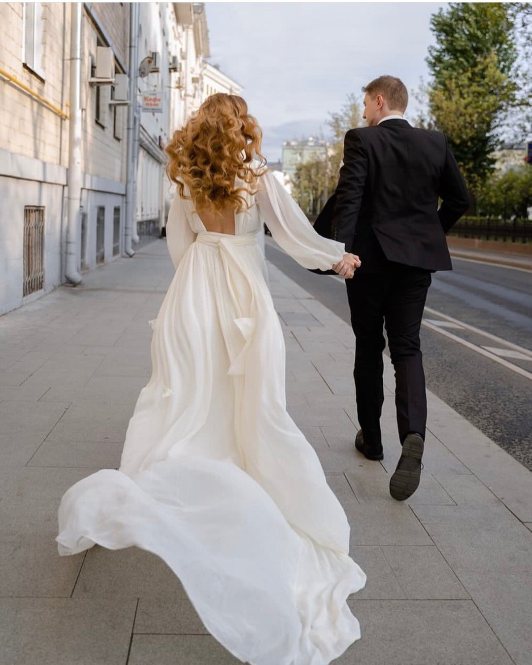 Timeless Elegance Modest Wedding Dress With Long Sleeves, Airy Design ...