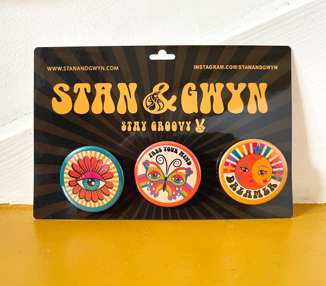 Retro Pin Badges, Groovy Badges, Flower Power, Vintage, Hippy, Sixties ...