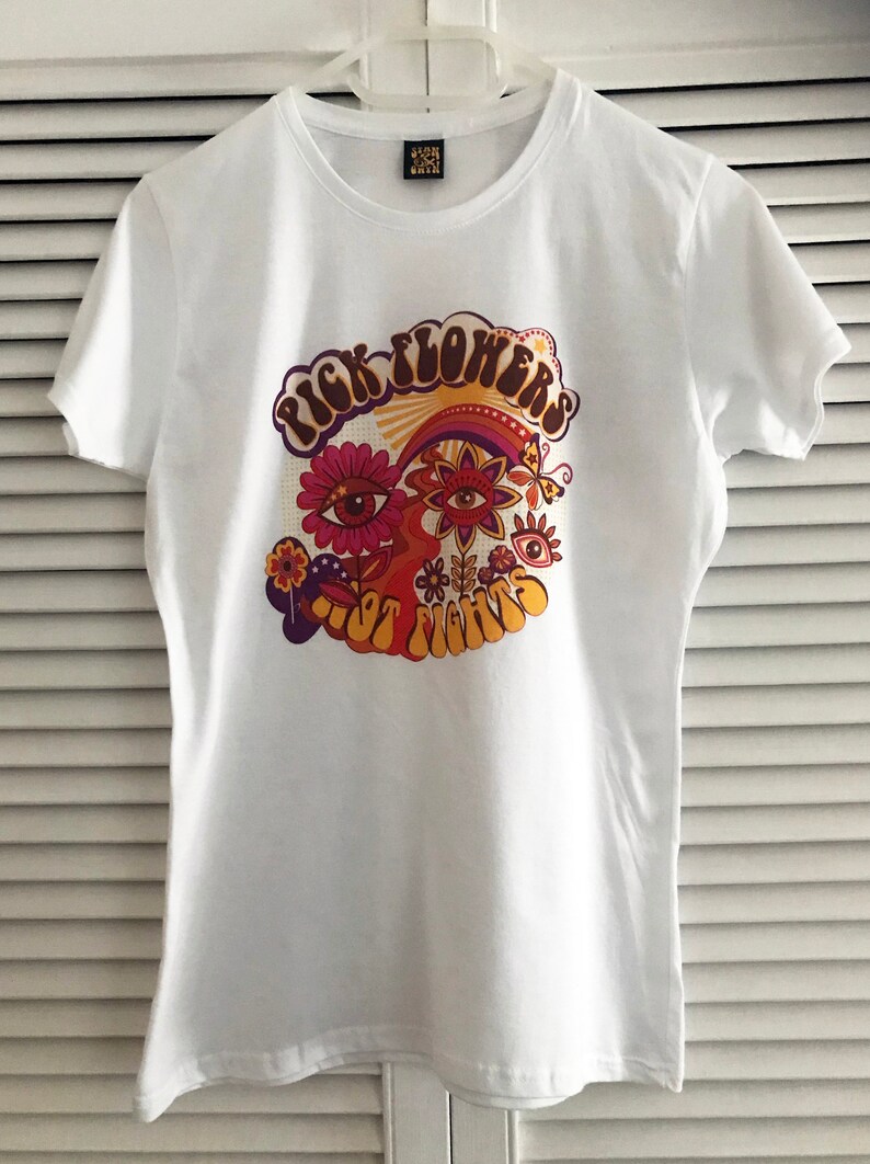 Retro T-shirt Flower Power Top Positive Vibes Shirt Ladies - Etsy