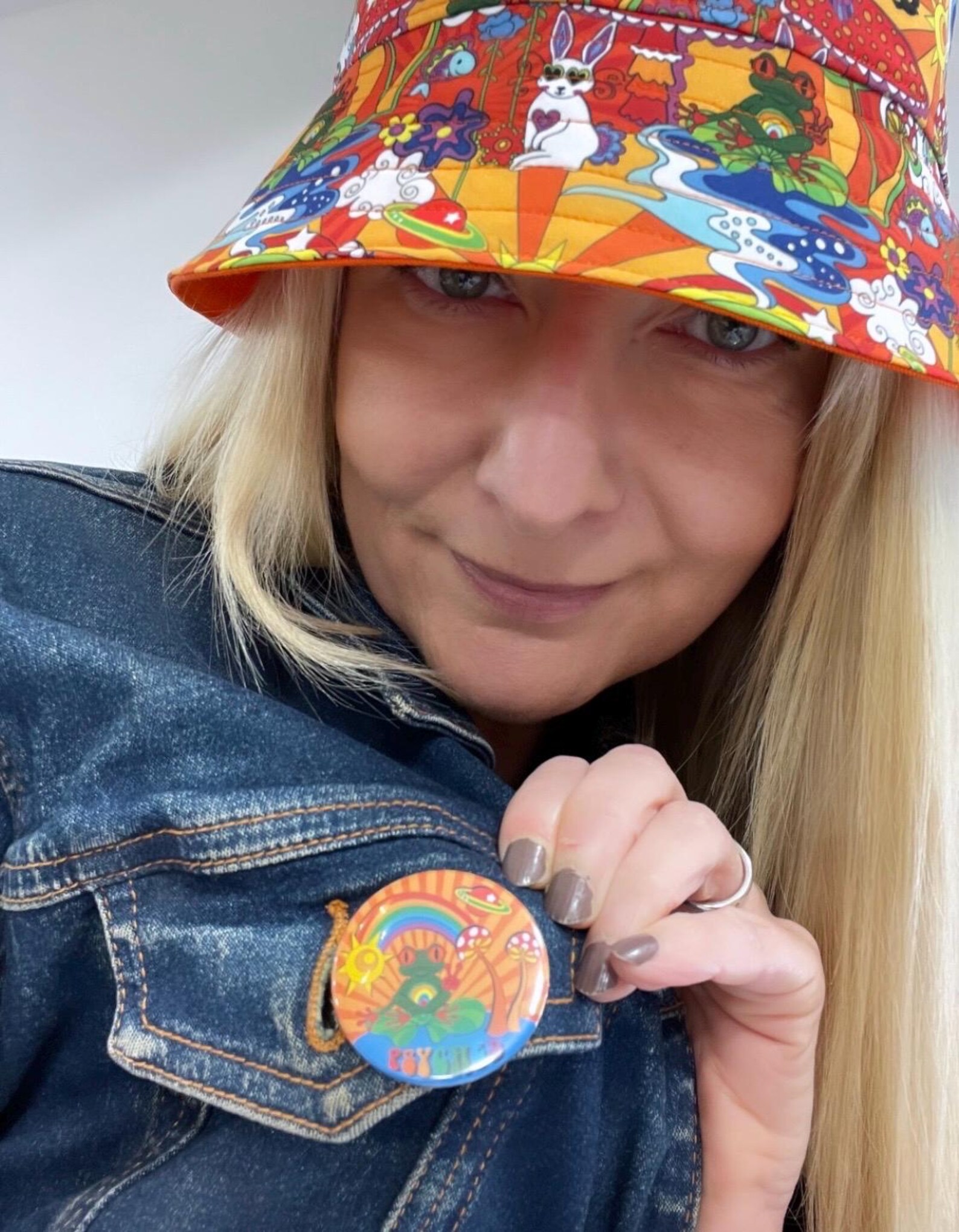 Groovy Pin Badges, Mushroom Badge, Psychedelic Retro Badges. - Etsy UK