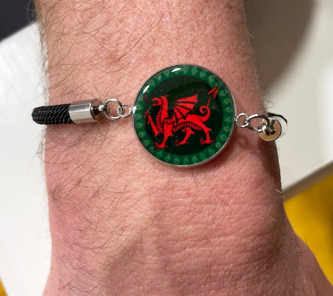 Wales Flag, Friendship Bracelet, Mens Bracelet, Gift for Welsh Dad ...