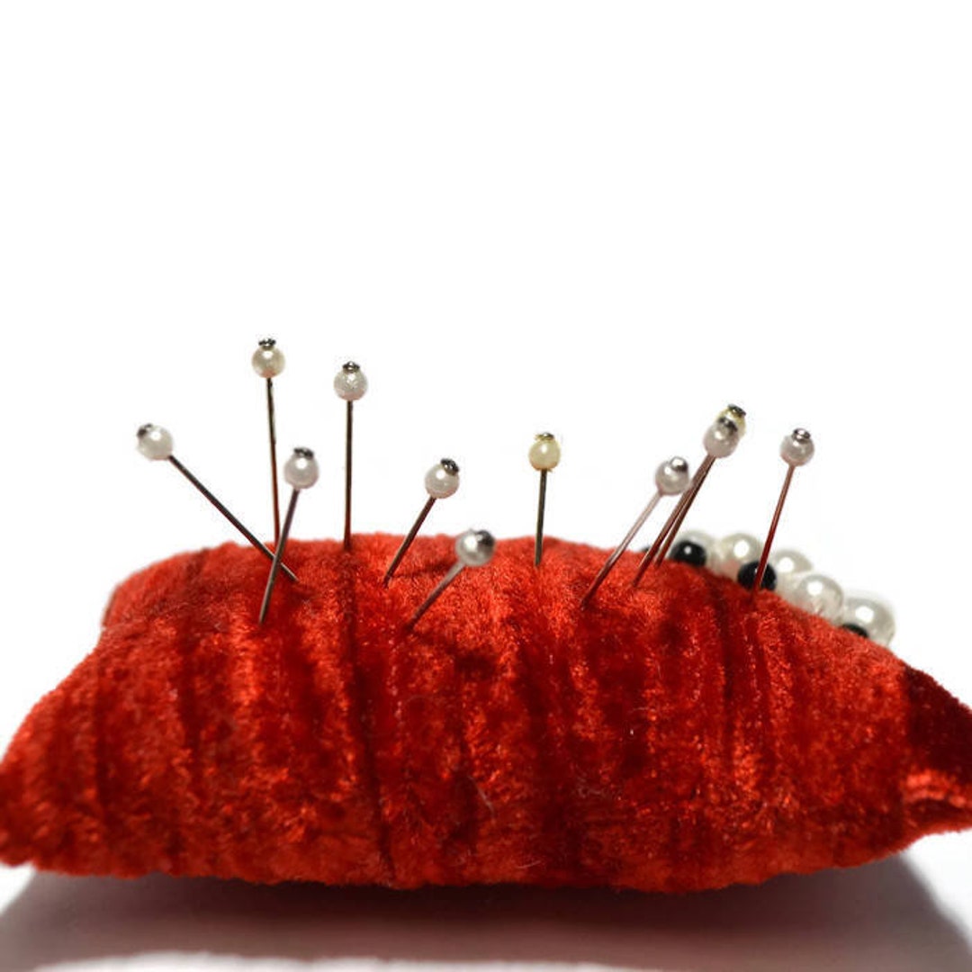 24 Piece Pearl Head Sewing Pins, Size 20 - Etsy