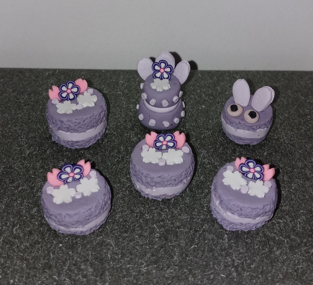 Grape & Purple Hummingbird Sakura Raw Edge Cake, Grape, Hummingbird ...