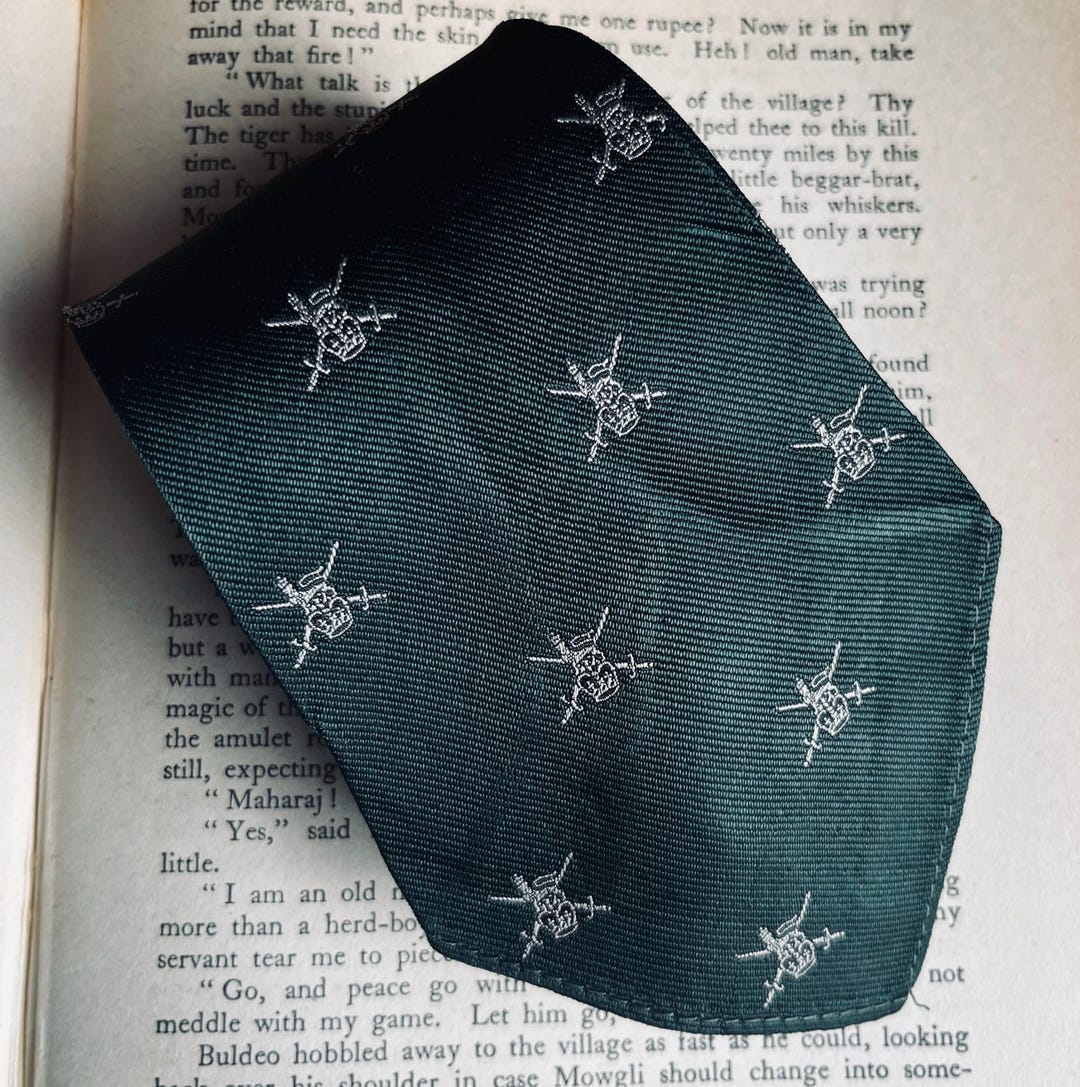 Vintage British Territorial Army Tie: Retro Military Green Coloured and ...