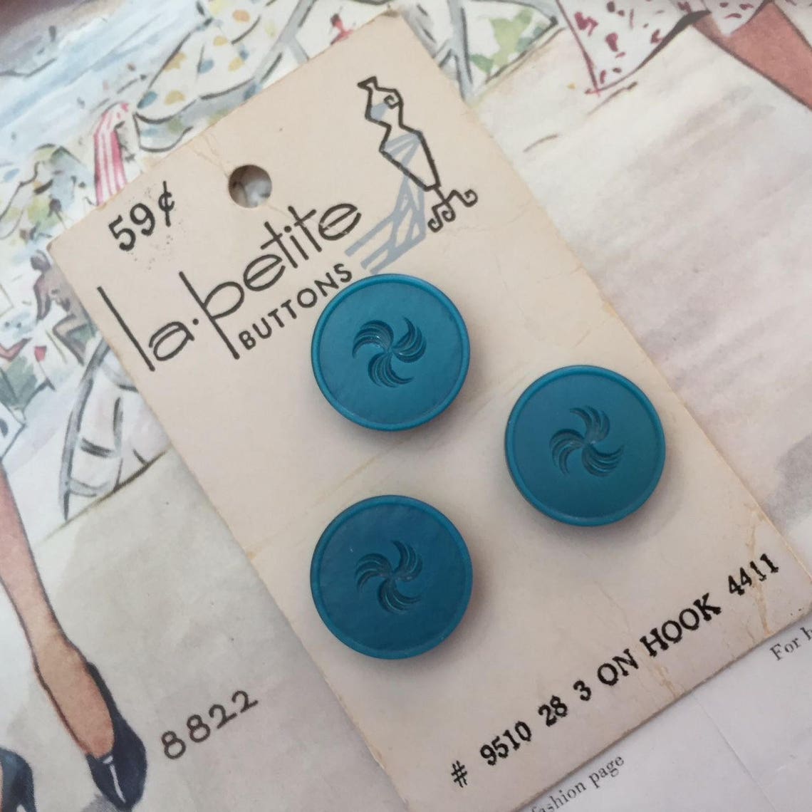 La Petite Buttons, 6 Vintage Modern Plastic Turquoise Buttons on Cards ...