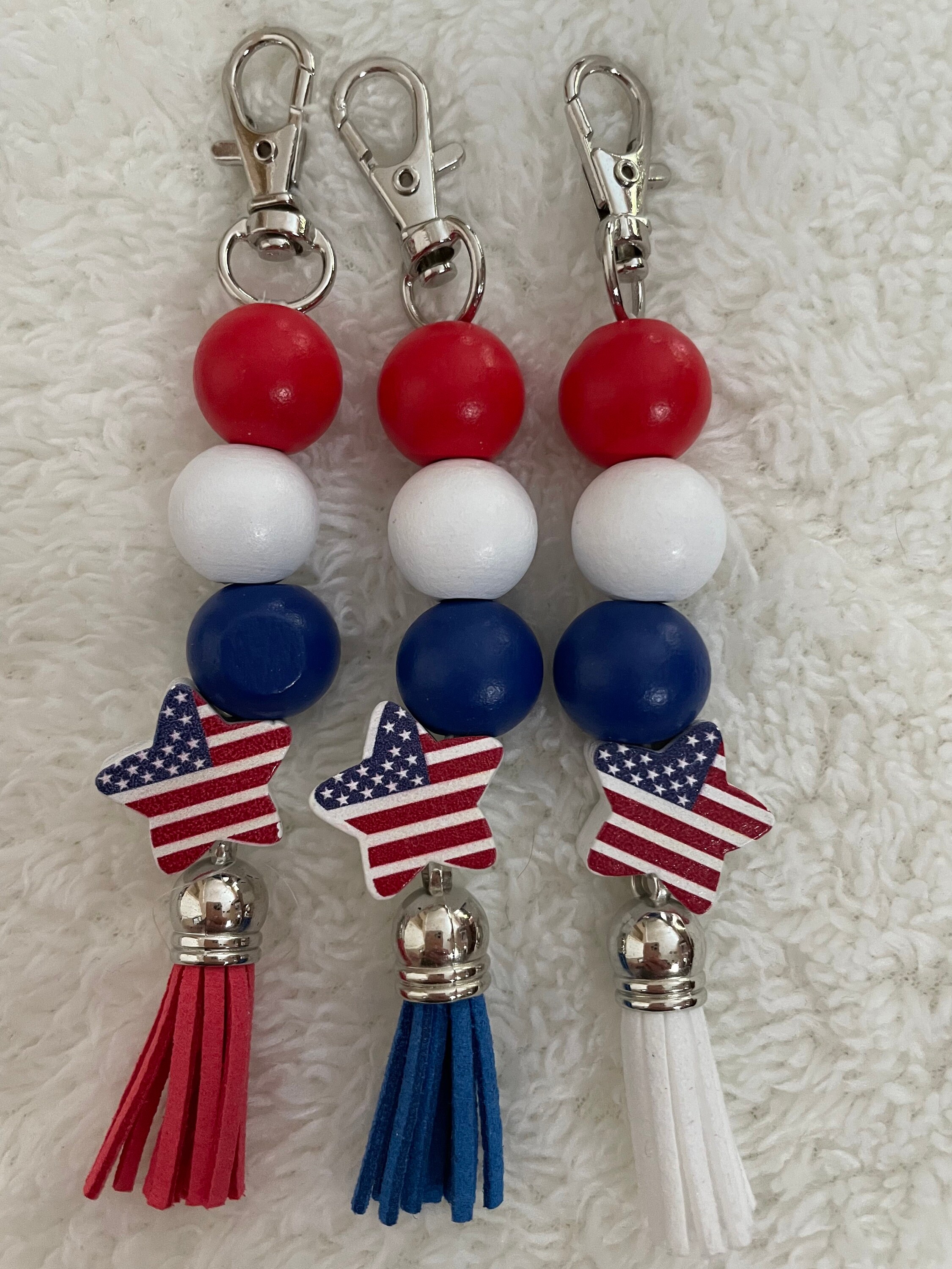 Red, White, & Blue Wooden Bead Keychain or Zipper Charm - Etsy