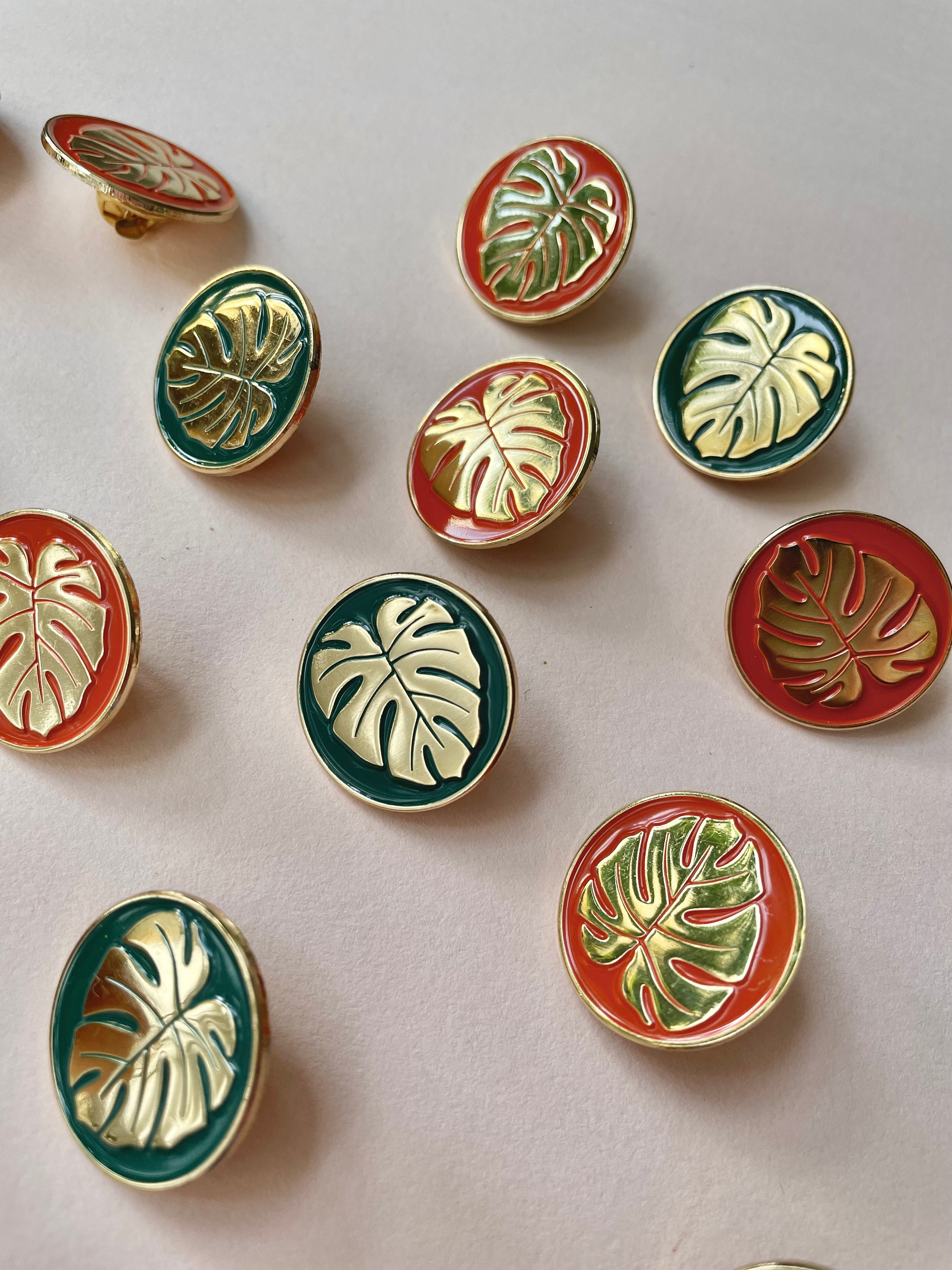 Green Monstera Enamel Pin - Etsy