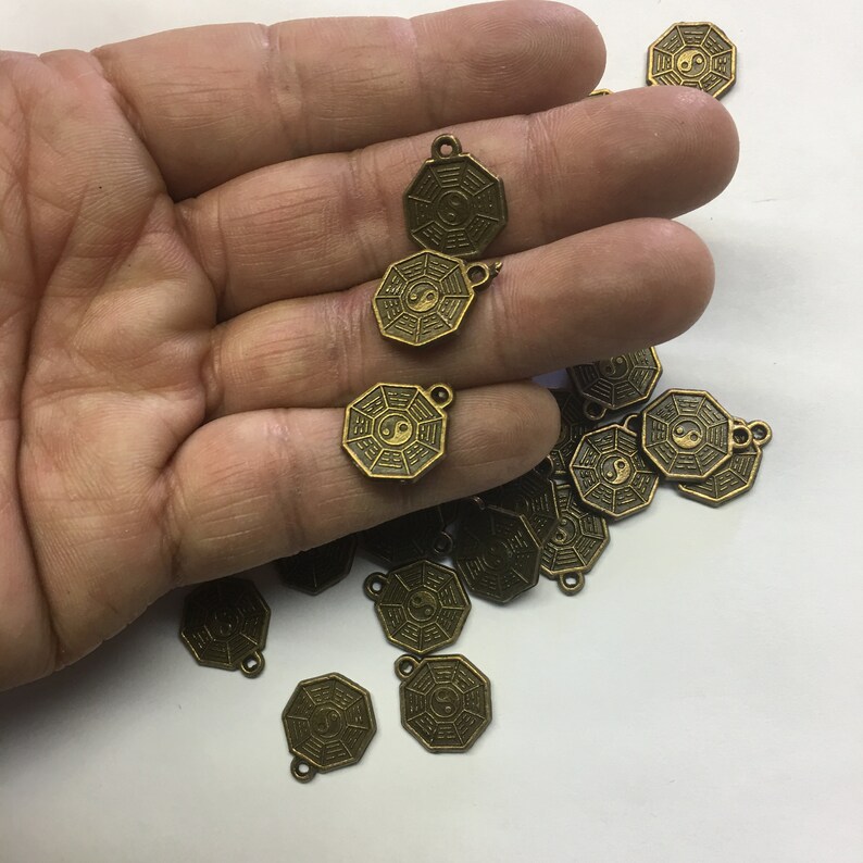 Chinesische Glücksbringer. Symbol für Reichtum und Wohlstand - Etsy.de