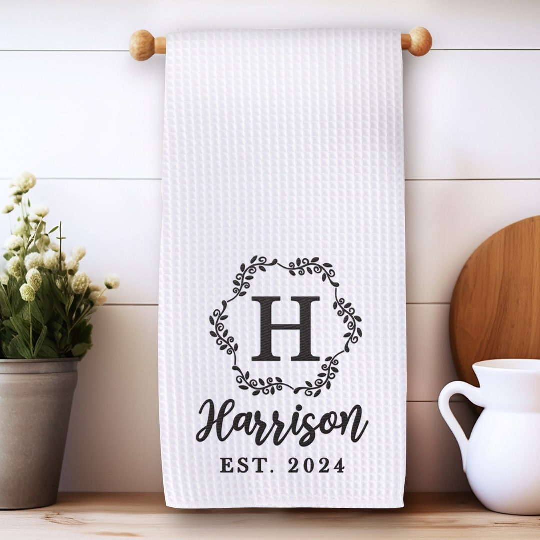 Personalized Kitchen Towel, Kitchen Decor, Hand Towel, Hostess Gift ...