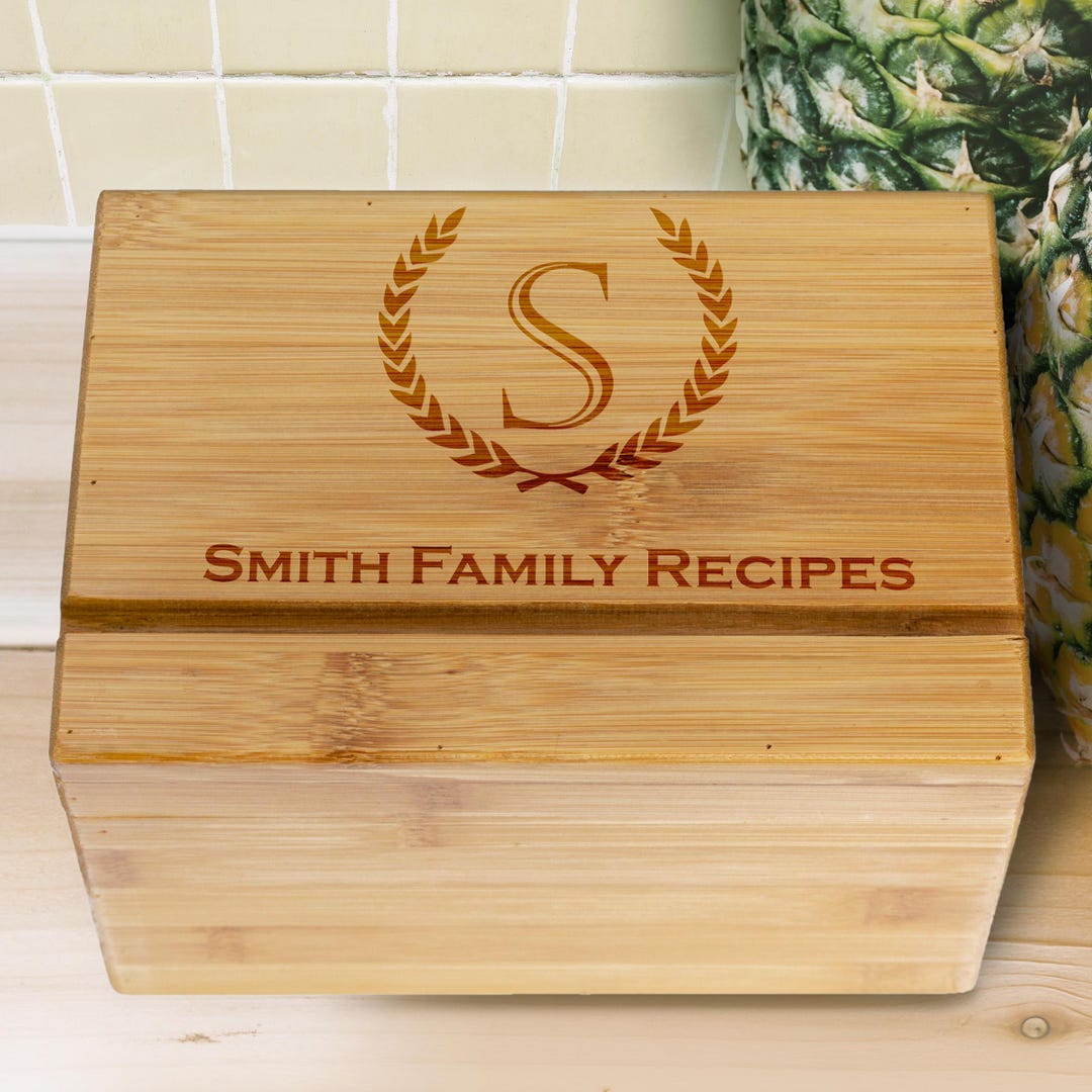 Personalized Recipe Box, Family Wood Recipe Box, Wedding Gift, Gift for ...