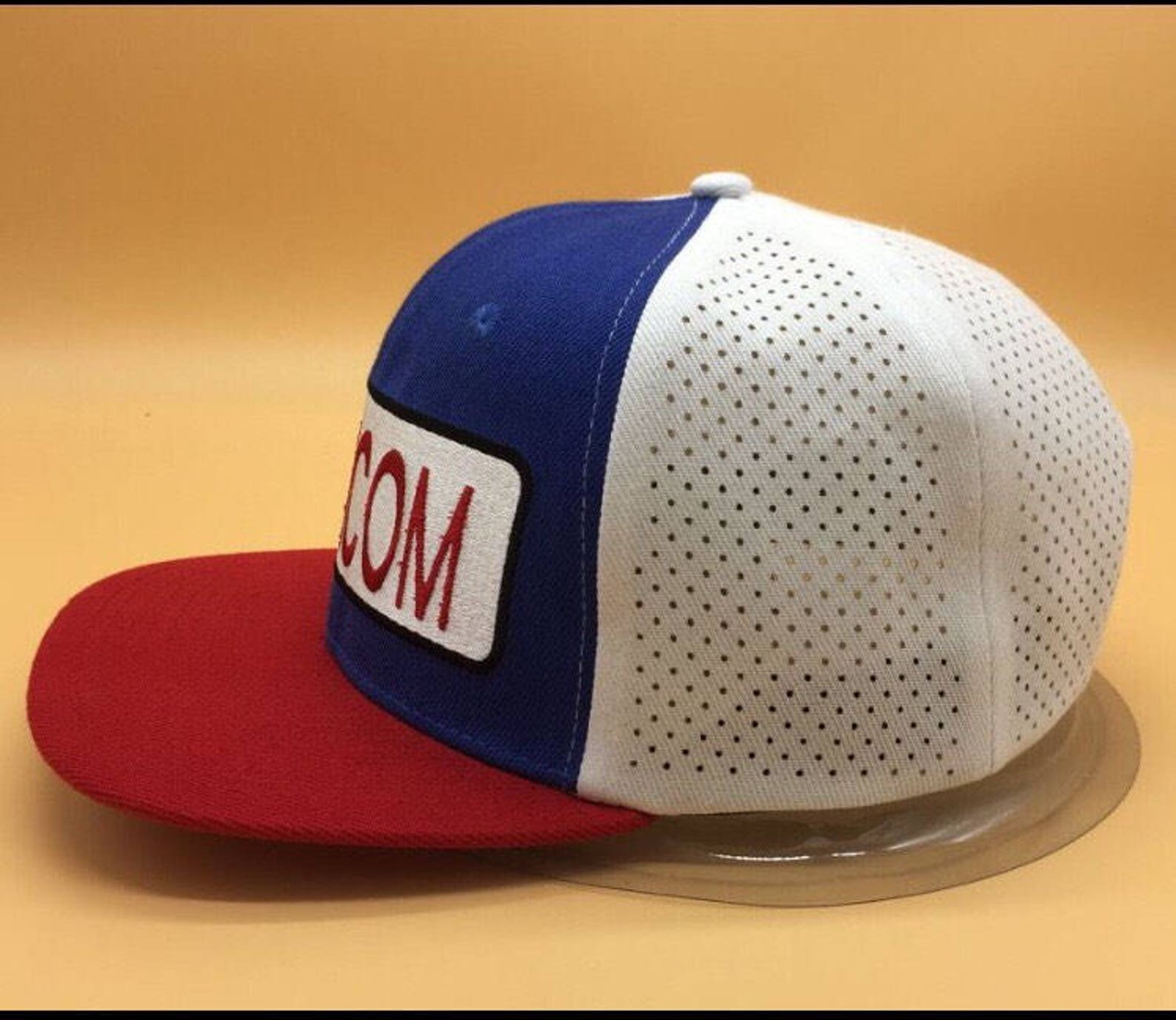 Super Mario Odyssey Mechanic Famicom Hat - Etsy