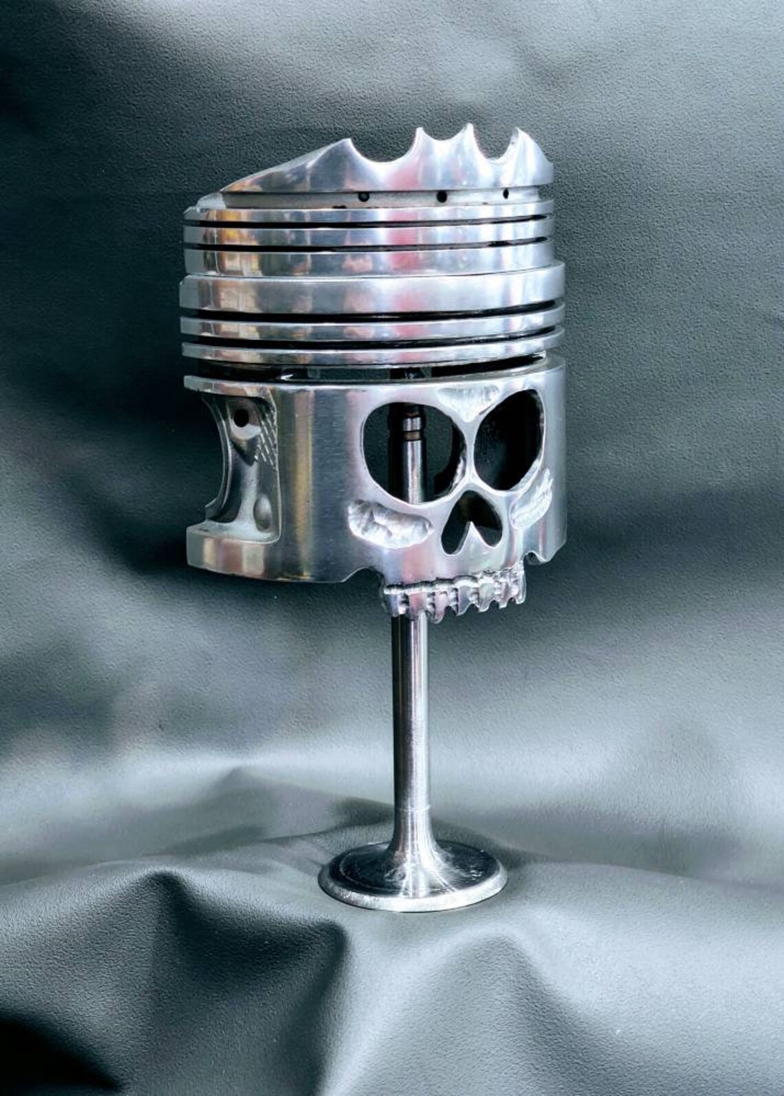 PISTON Skullwith Crown on Valve Pedestal Base - Etsy