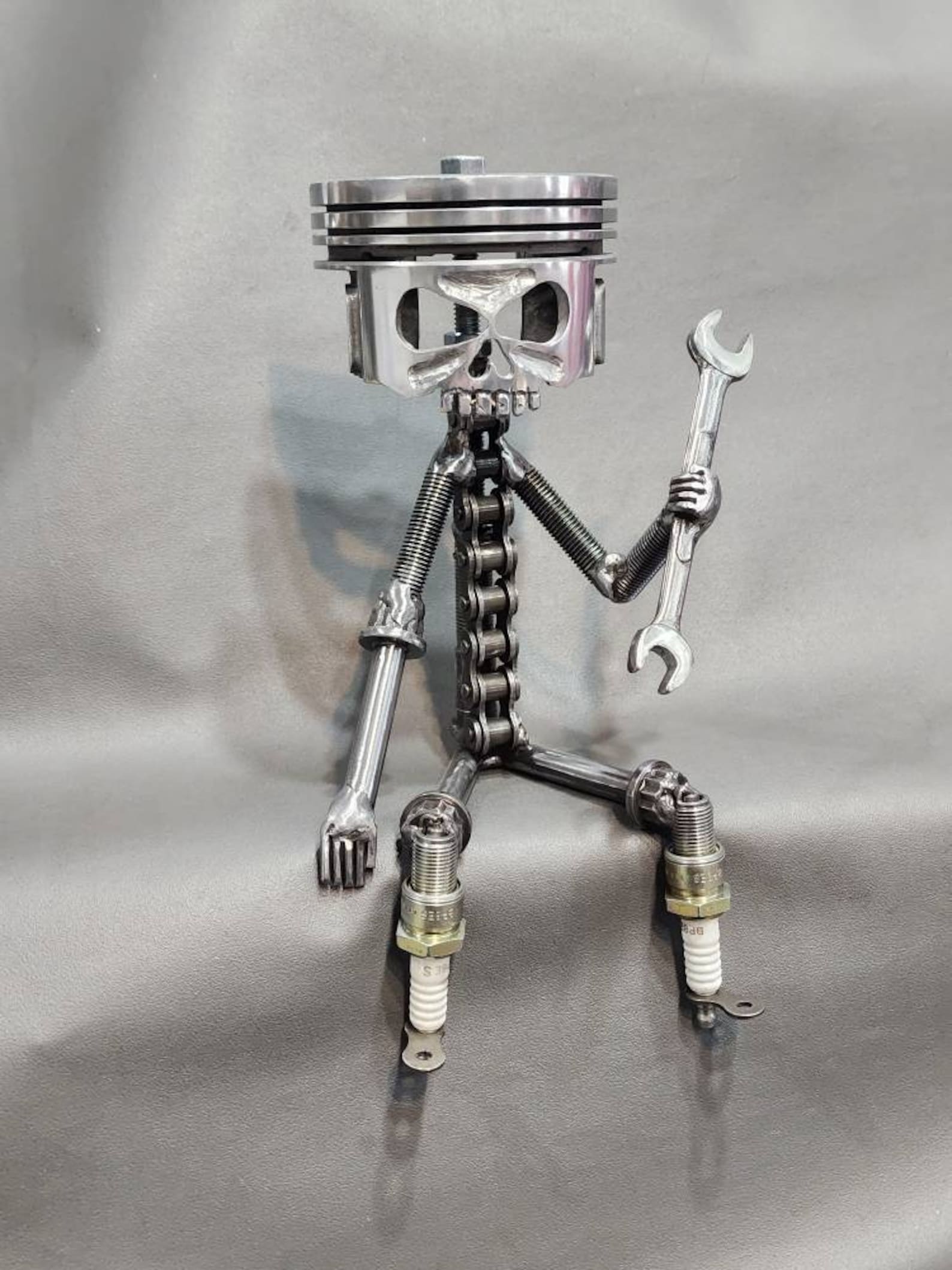 Piston Mechanic Sitting - Etsy