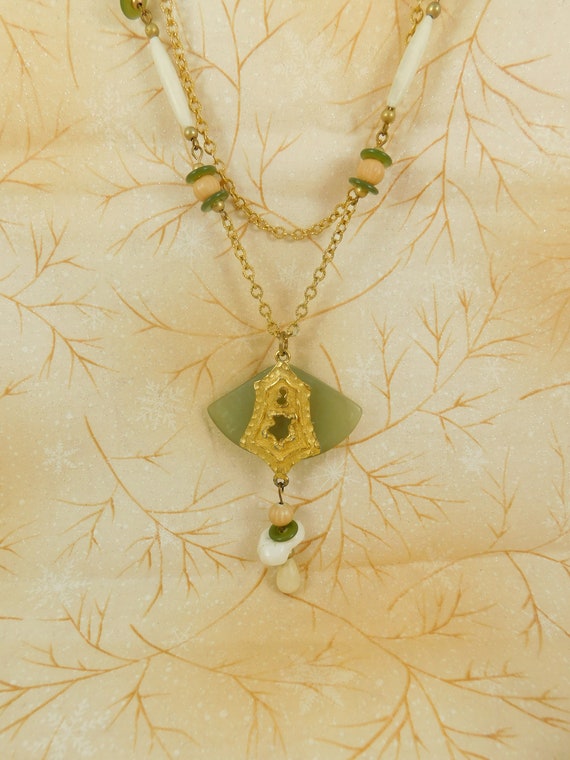 Asian Inspired Faux Jade Beaded Fan Necklace, Green &… - Gem