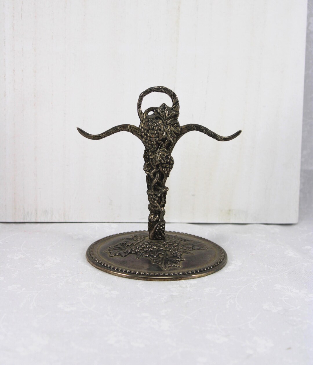 Vintage 70's Godinger Grape Vine Tree for Salt/pepper Shakers, Silver ...