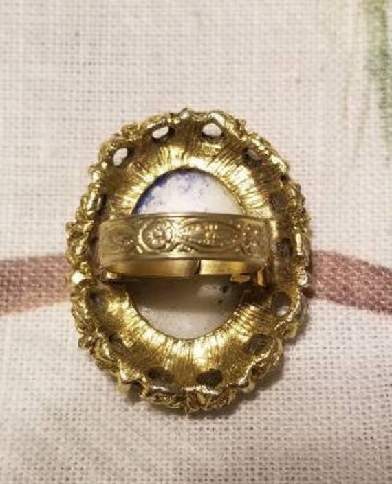 Artisan Hand Painted and Signed Statement Ring of an … - Gem