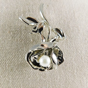 Silver Single Long Stemmed Rose Brooch W/faux Pearl Center, Sweetheart ...