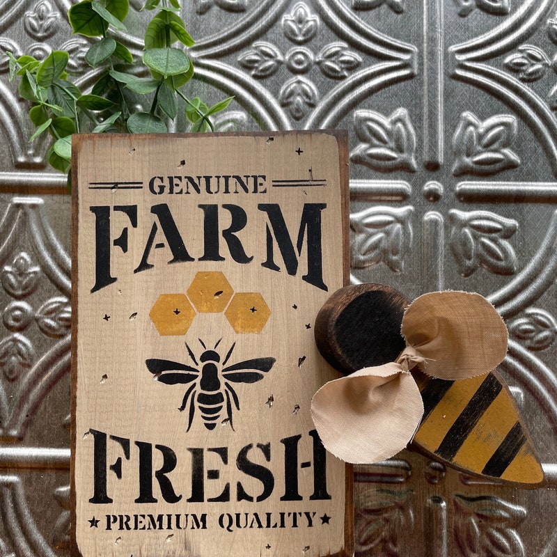 Wood Block Bee Sign - Etsy
