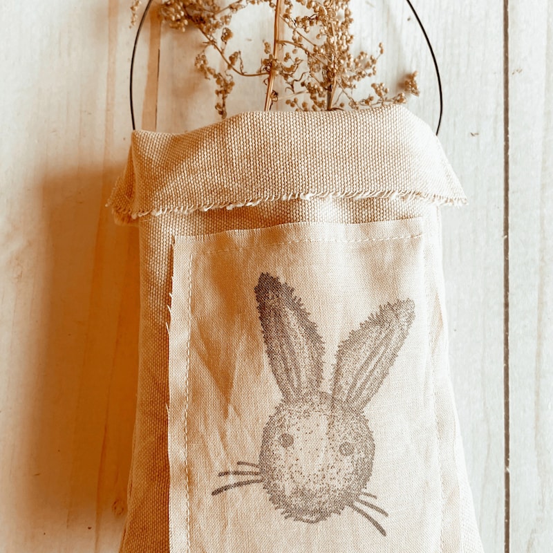 Primitive Bunny - Etsy