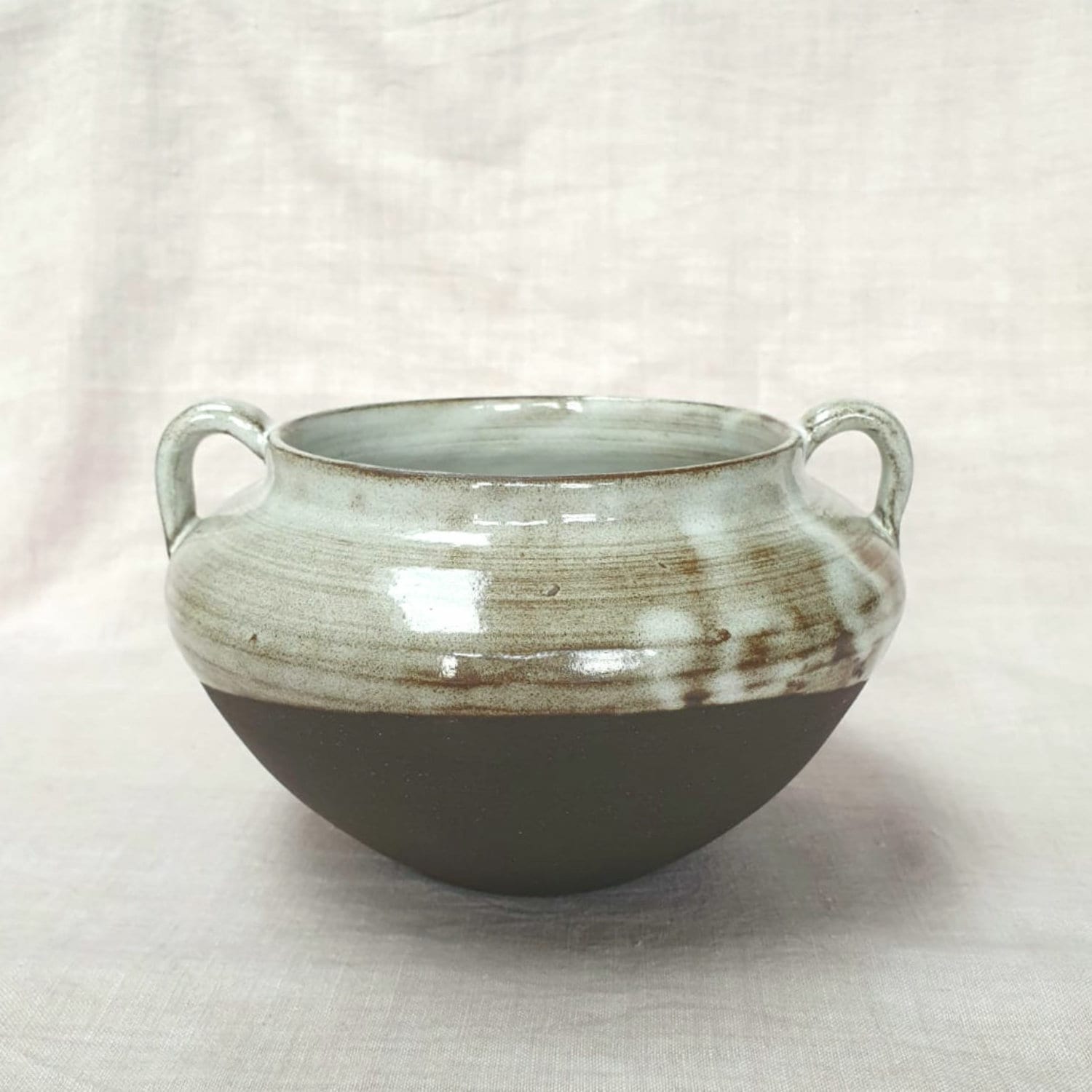 Handmade Handled Black Clay Pot - Etsy.de