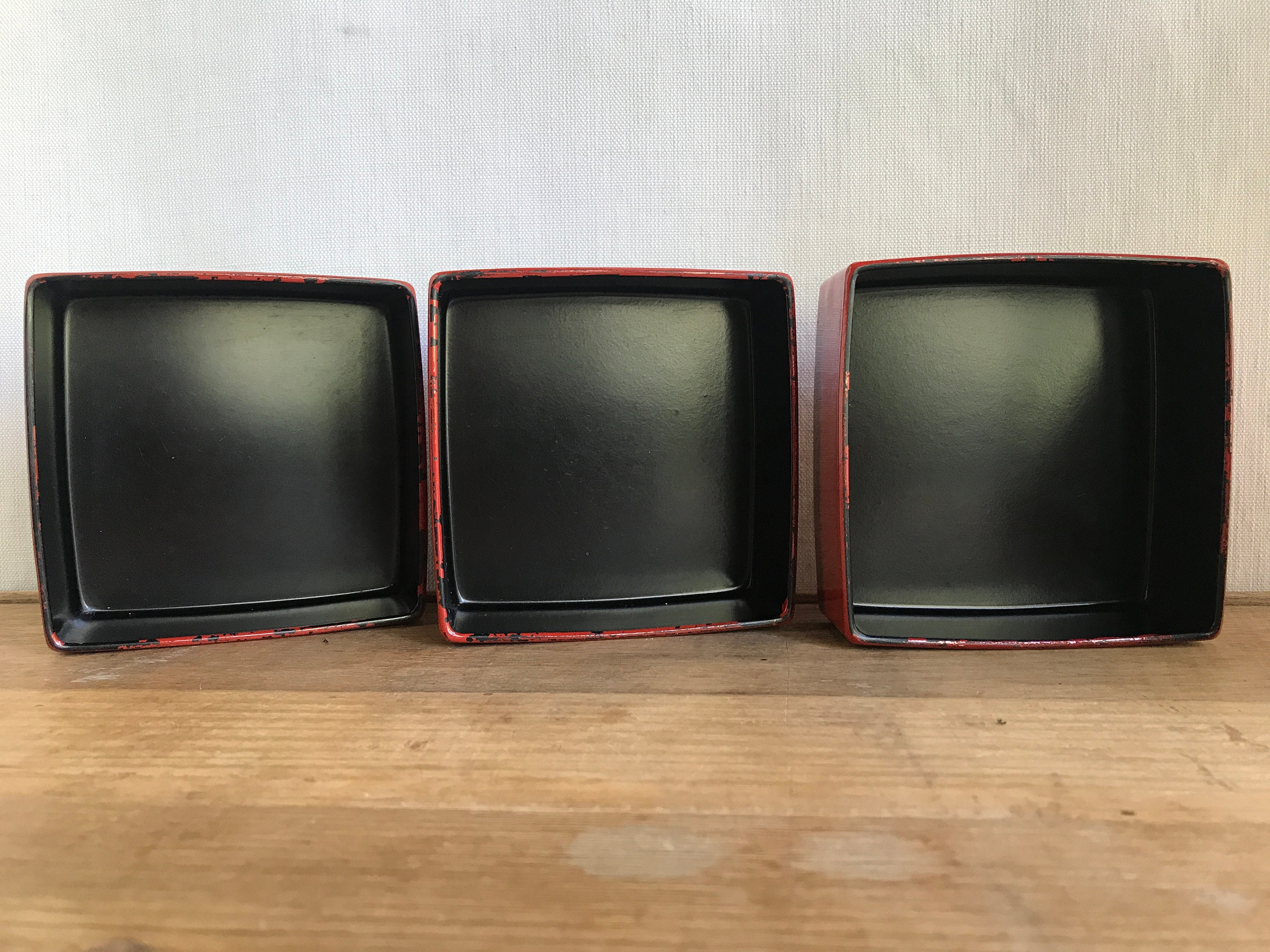 Vintage 3 Tiered Bento Box and Side Plates, Japanese Lacquer Melamine ...