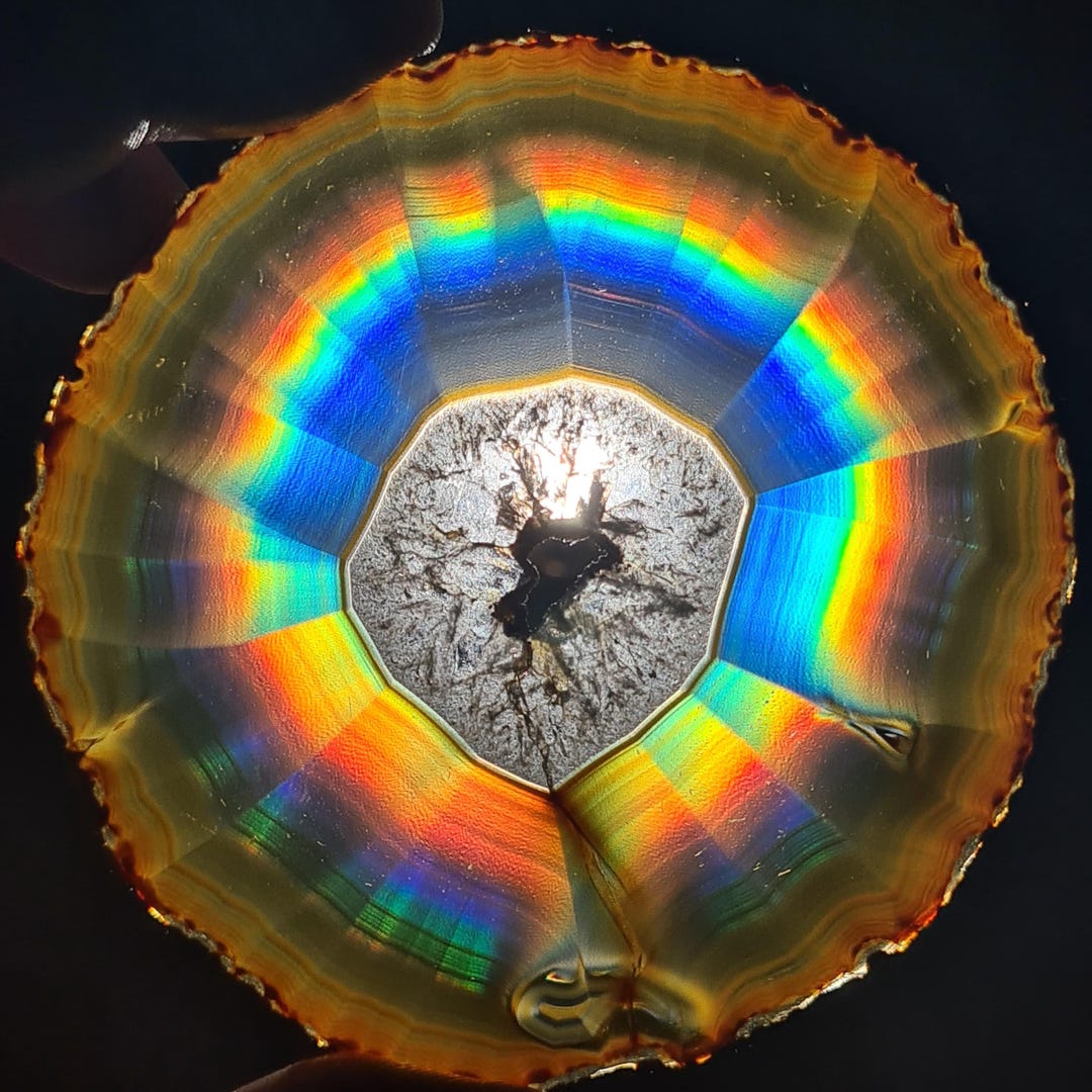 High Grade Iris Agate Rounded Slice | Symetrical Agate With Rainbow ...