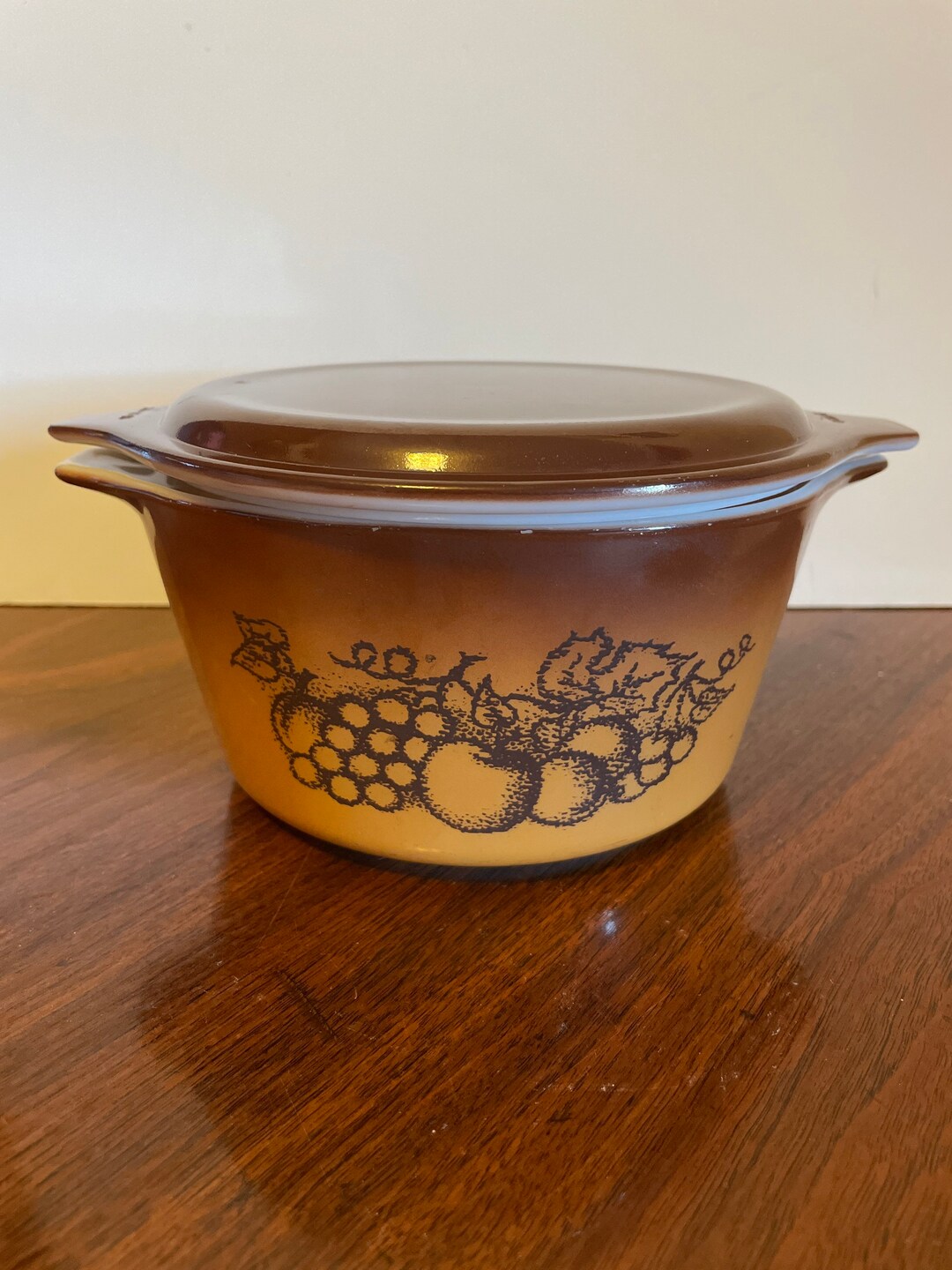 Vintage Pyrex Old Orchard 1 Quart Lidded Casserole, Round Orange and ...