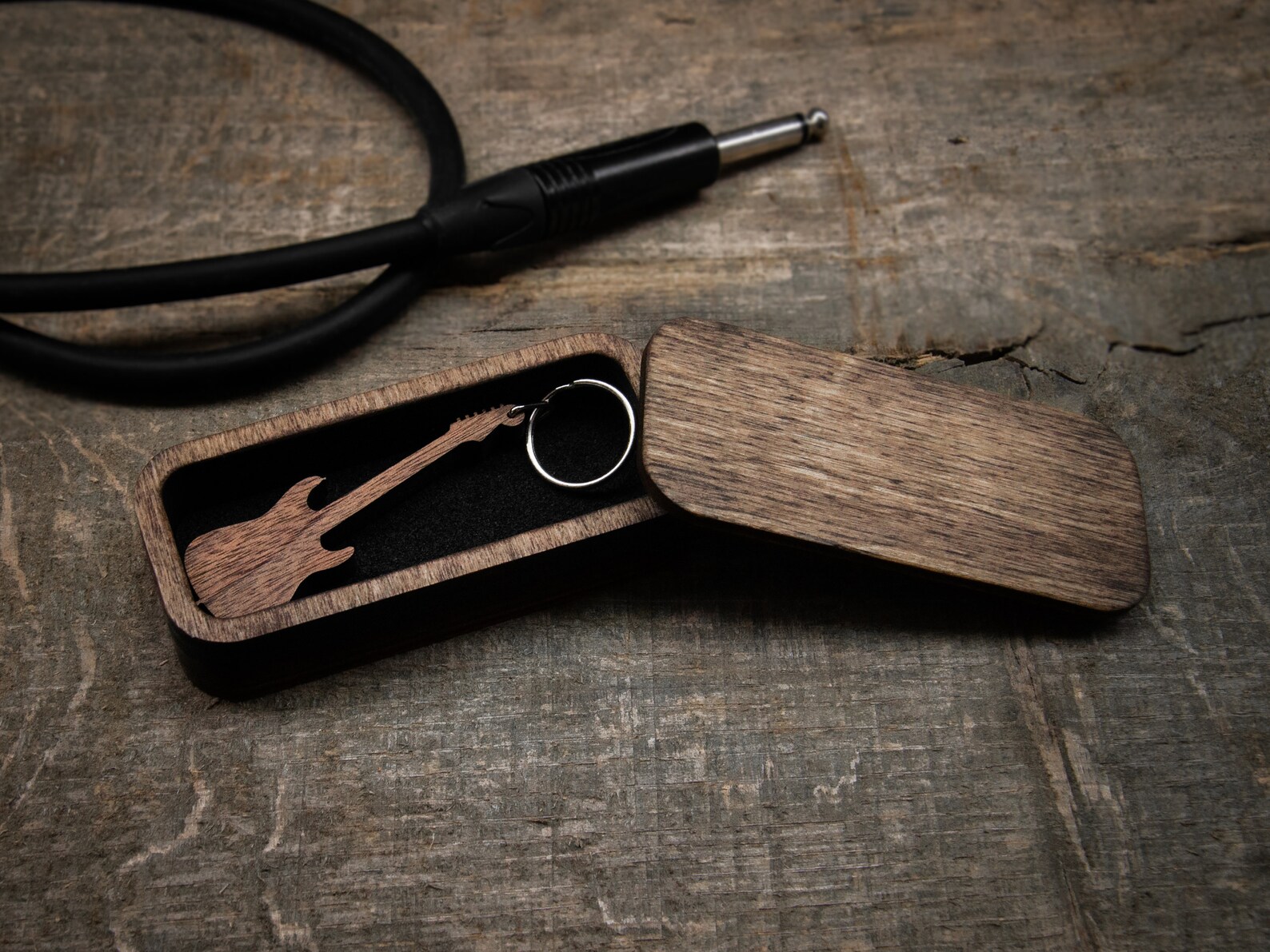 Personalized Electric Guitar Keychain Walnut / Guitar Gift / - Etsy