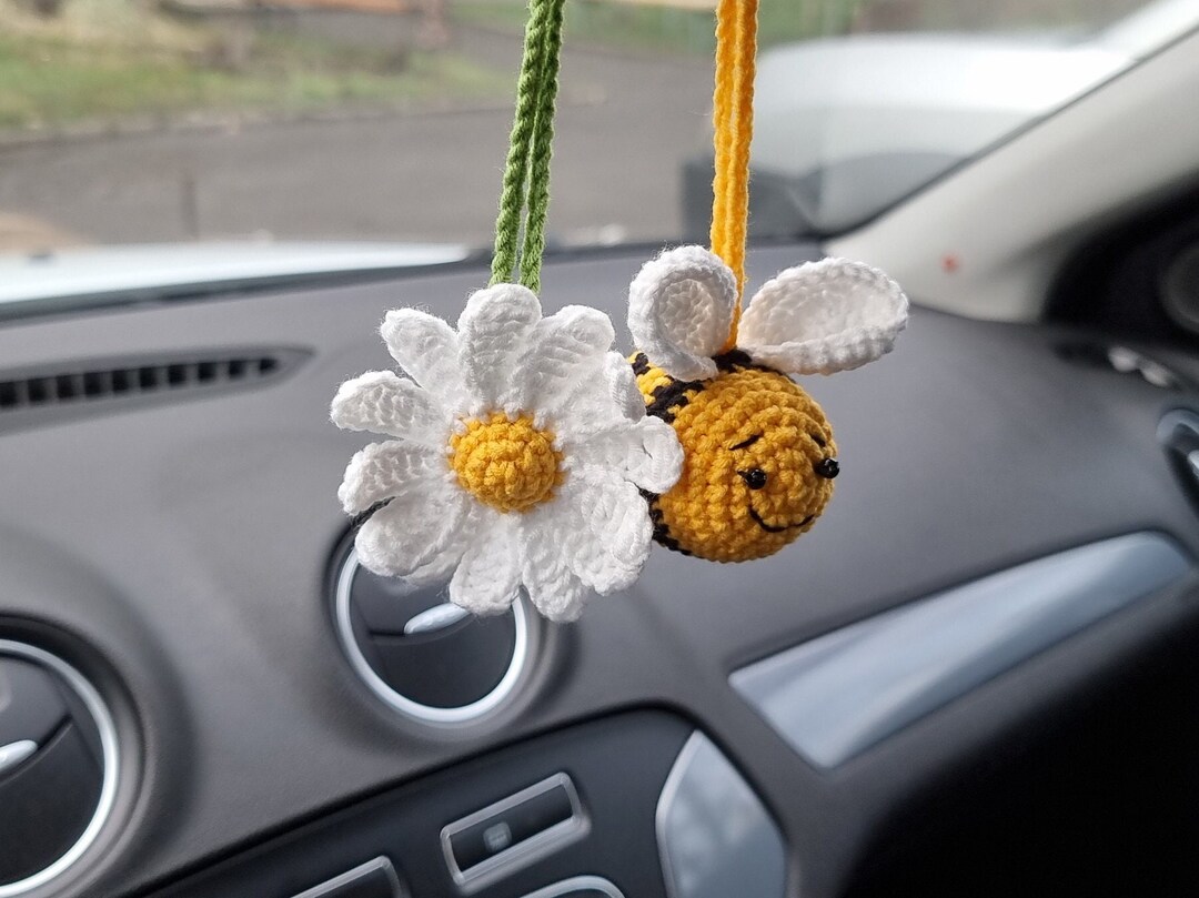 Bee and Daisy Car Accessories Flower Car Charm Rear View Mirror - Etsy