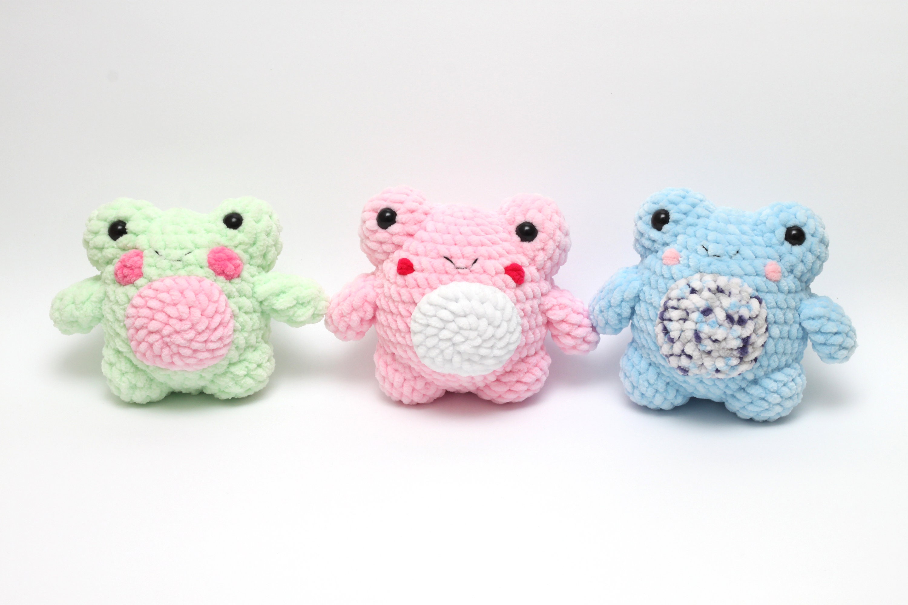 Handmade frog plush Cute frog desk toy | Etsy