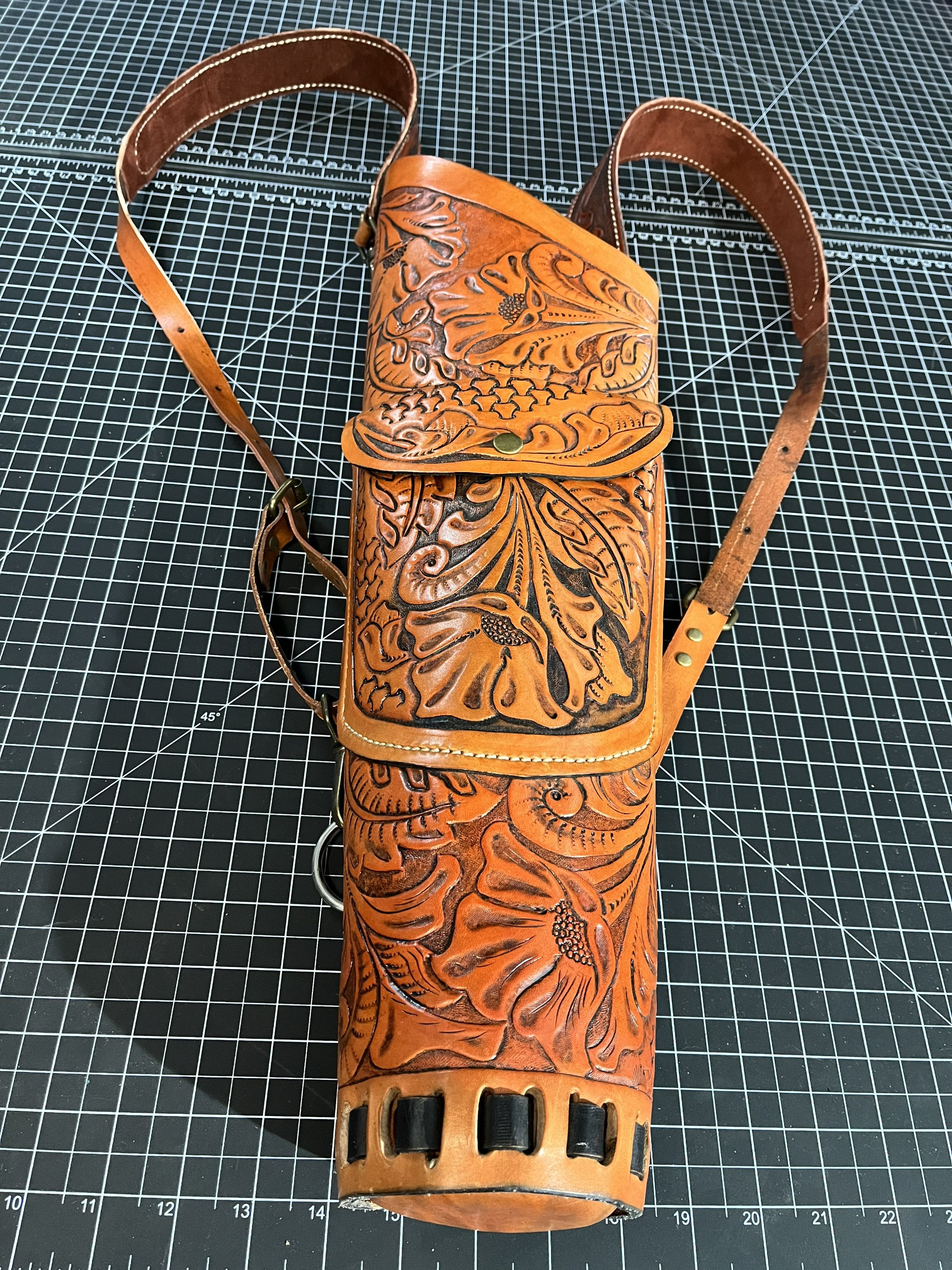 Custom Hand Tooled Leather Back Quiver - Etsy