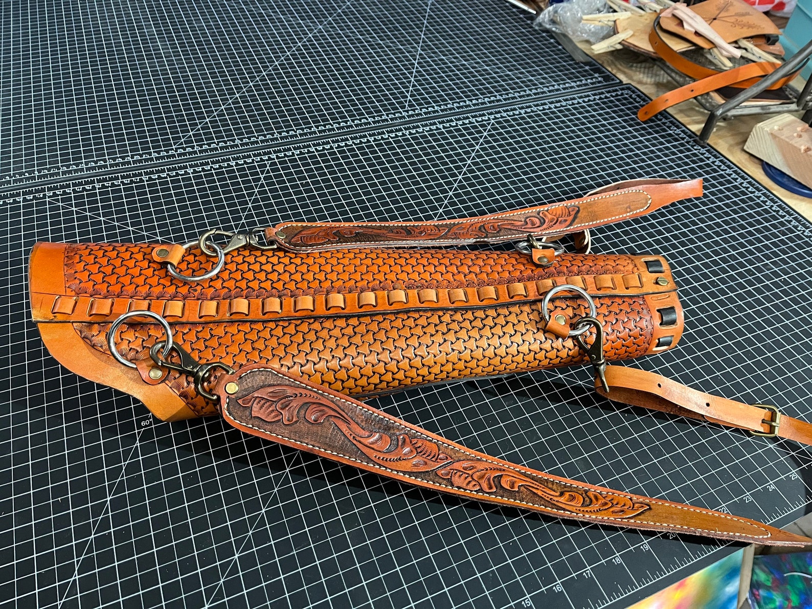 Custom Hand Tooled Leather Back Quiver - Etsy