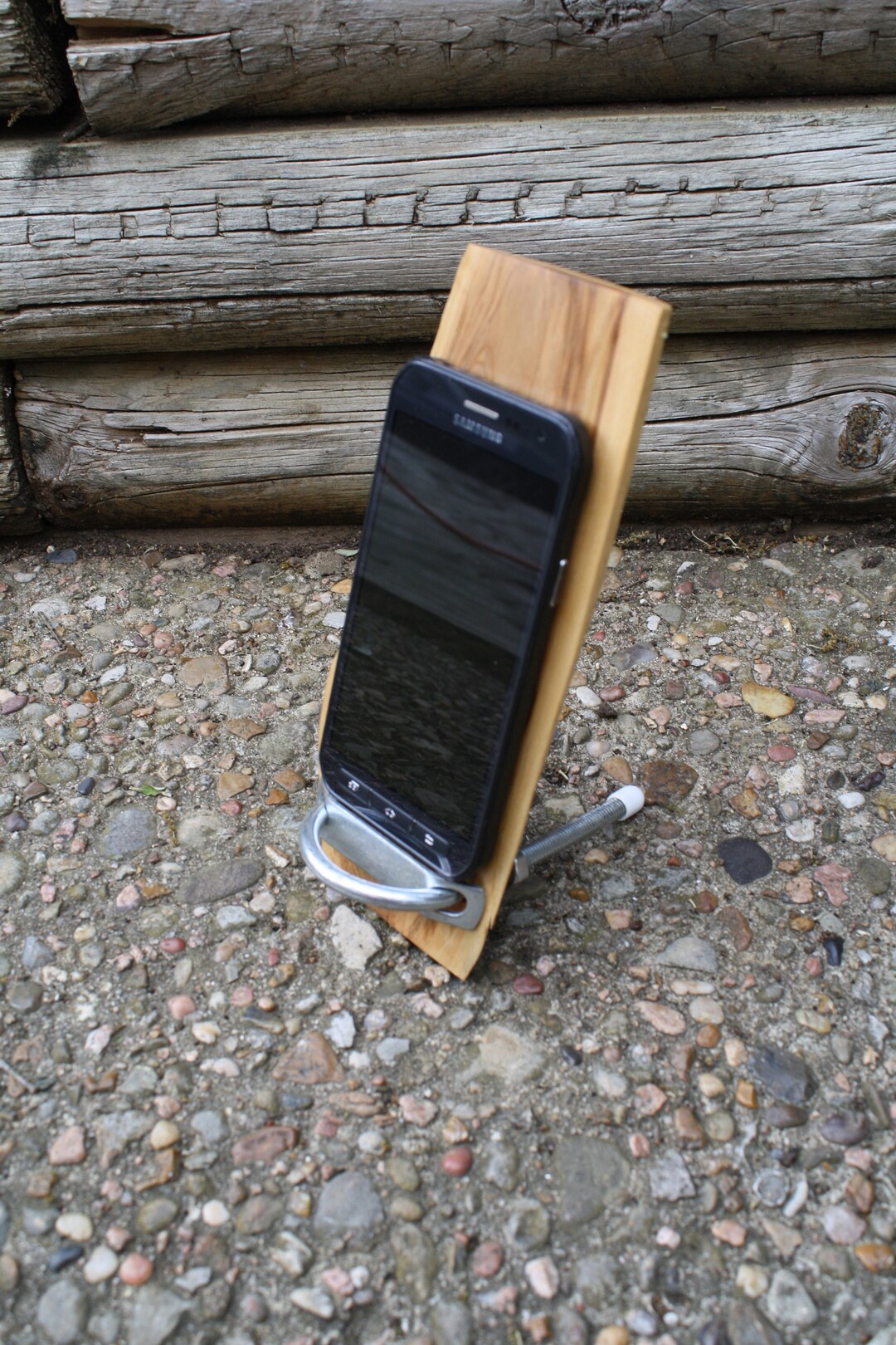 Cedar Phone Stand With U Bolt Base Beautiful Red Cedar Phone Holder ...
