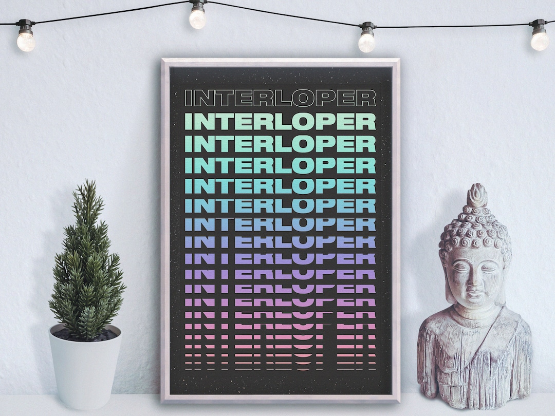 Interloper Word Art Print Poster - jemand/ etwas, der in einen Ort ...