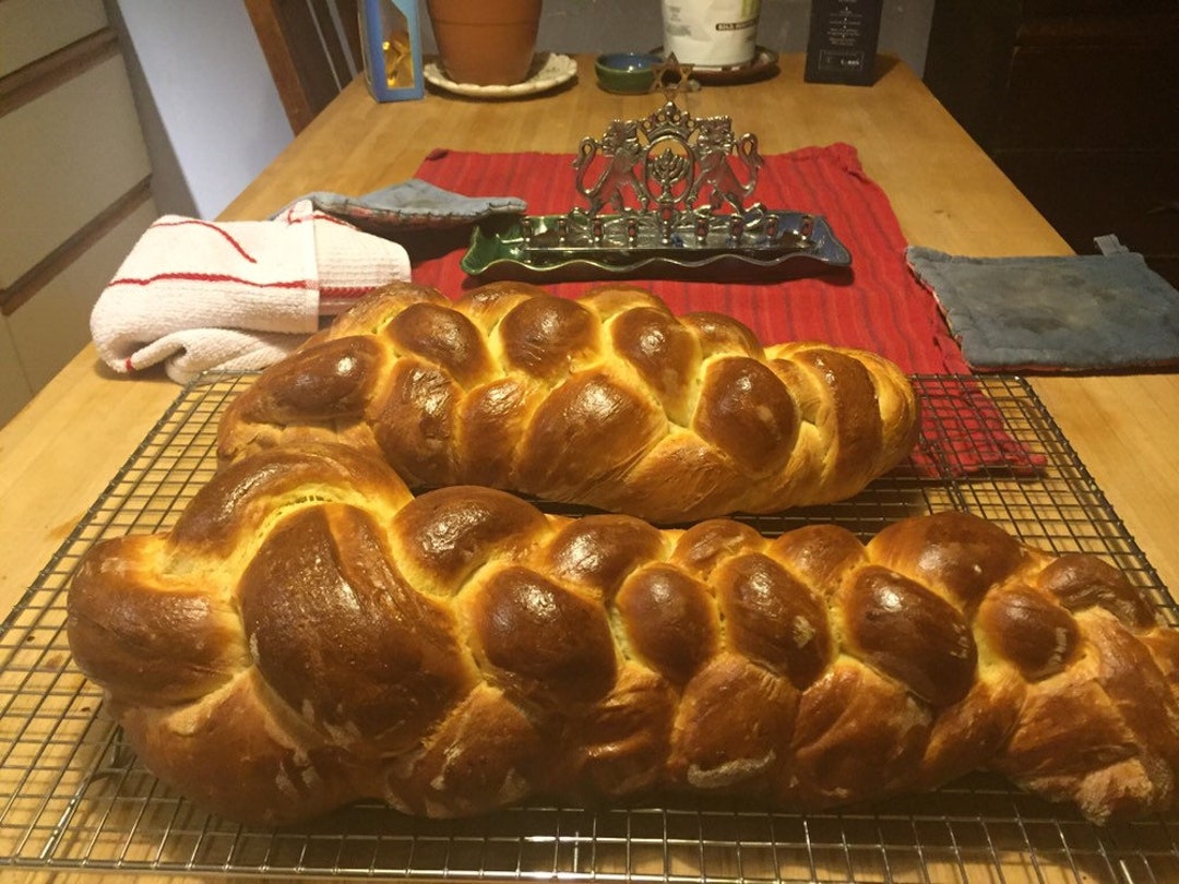 Challah Package Includes 2 Loafs and Rolls - Etsy
