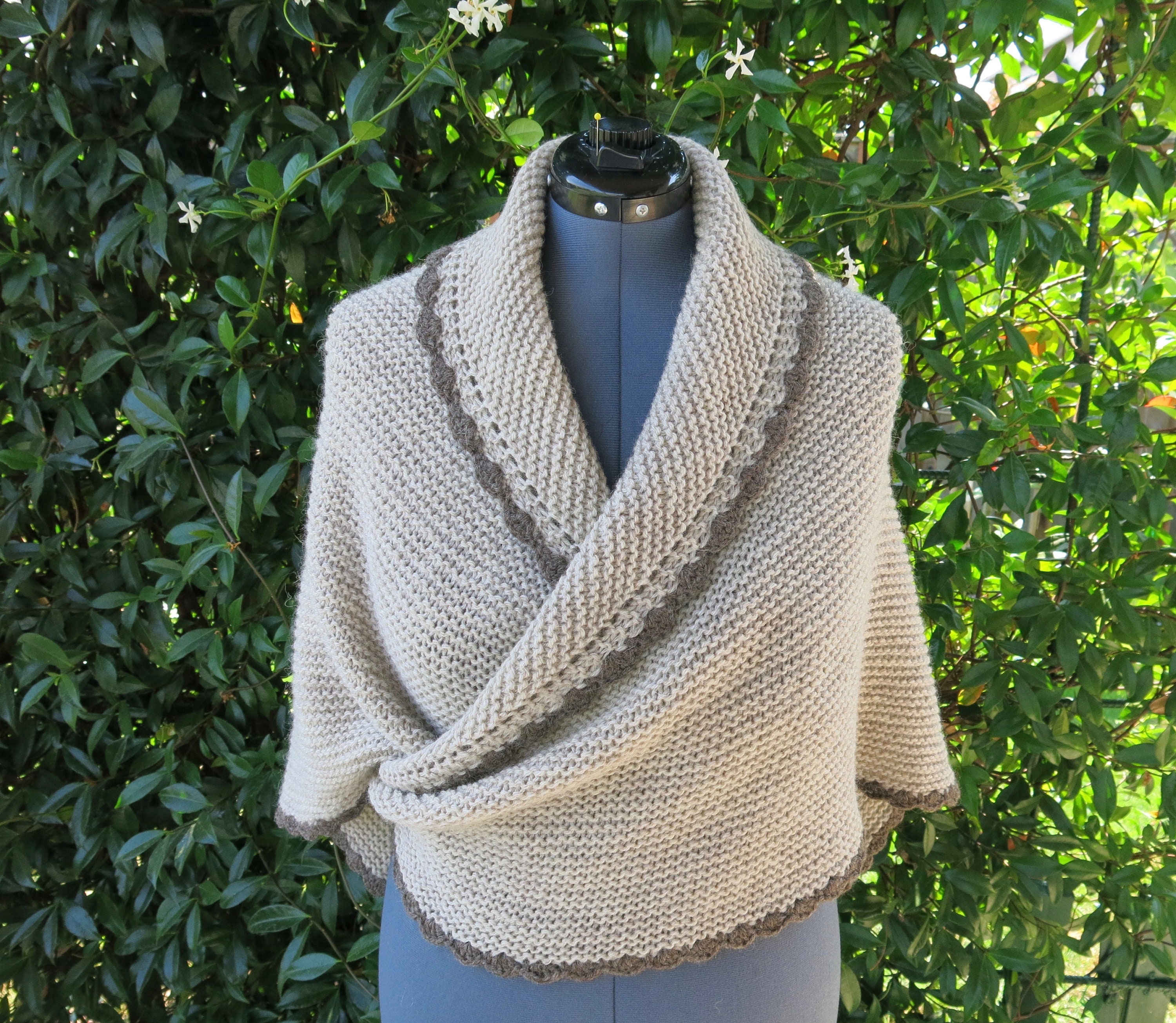 Outlander Inspired Triangle Oatmeal Shawl - Etsy