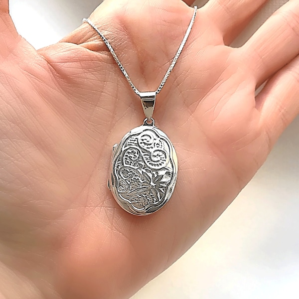 Large Oval Locket - Etsy