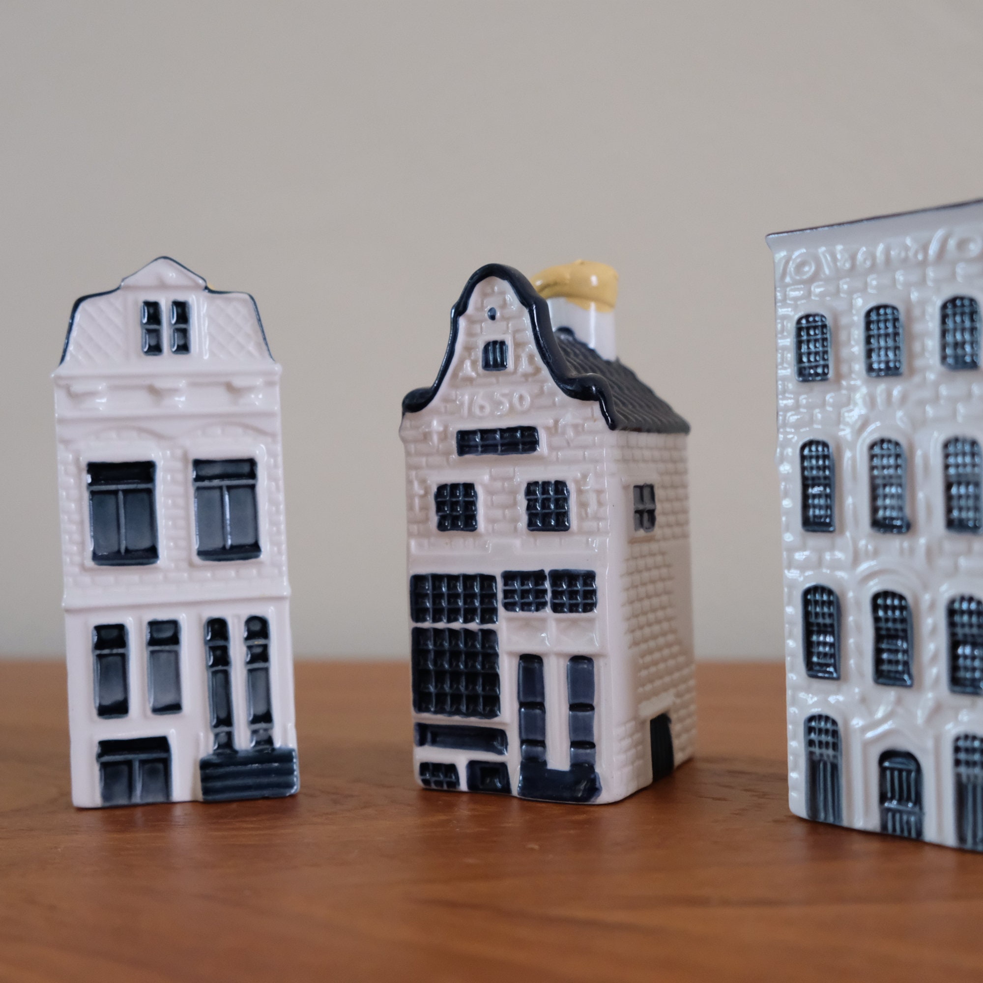 Delft Blue KLM Original Miniature Houses (10 KLM Items) Including Anne ...