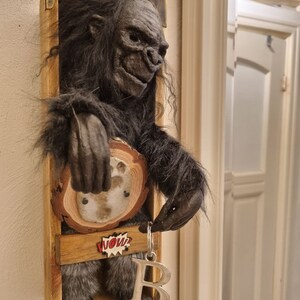 BIGFOOT SASQUATCH DISPLAY, Unique Cryptid Gift, Hairy Friend, Footprint Wall Decor - Etsy