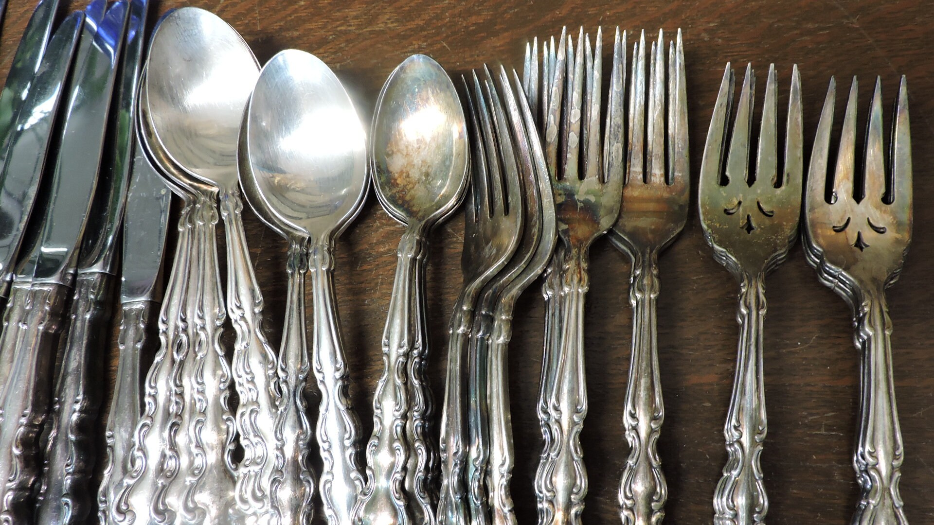 36pc MODERN BAROQUE 1969 Silverplate Onieda Community Flatware - Etsy