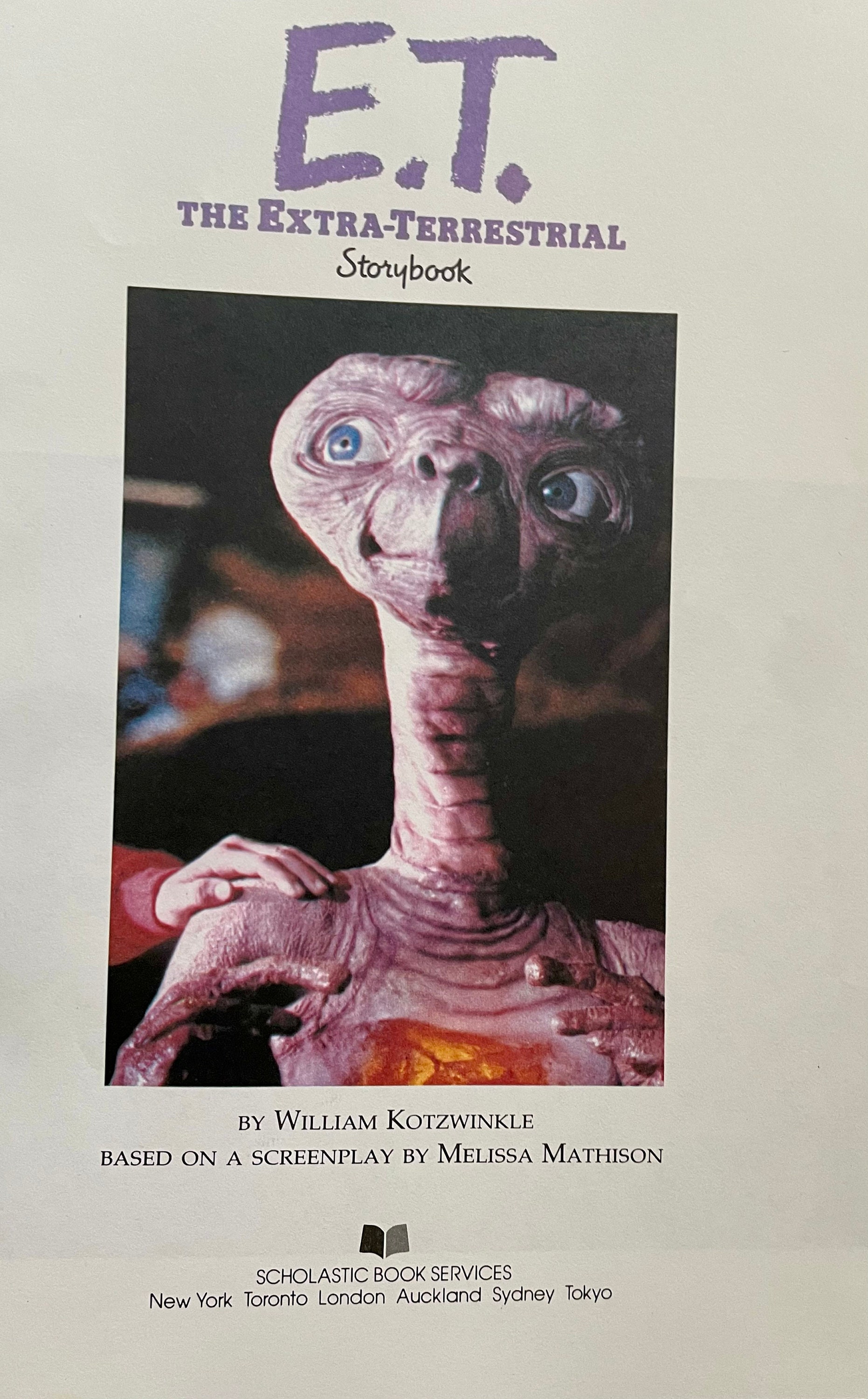 E.T. the Extra-terrestrial Storybook 1982 Featuring - Etsy