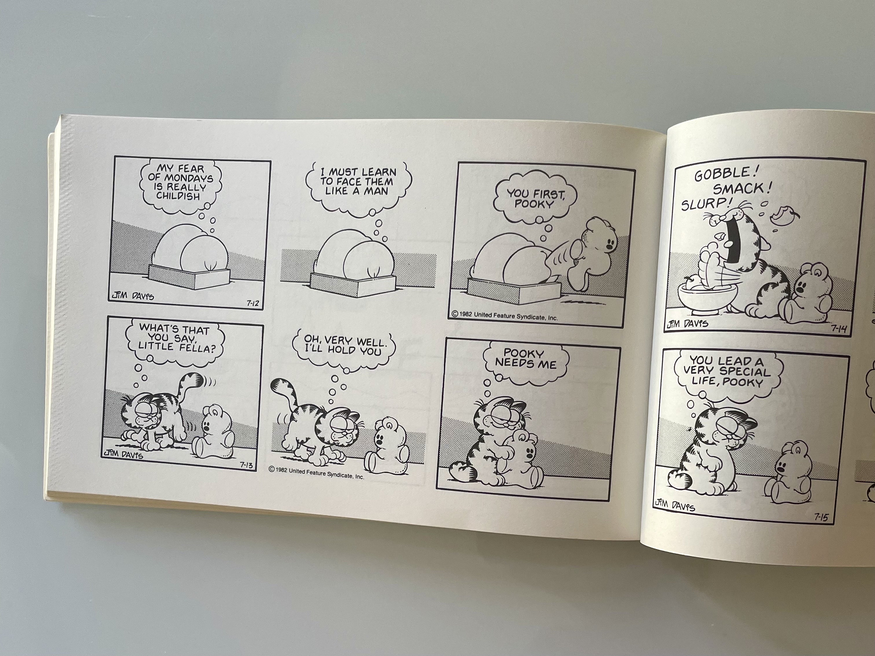 Vintage Garfield Book, Garfield Sits Around the House, His Seventh Book ...
