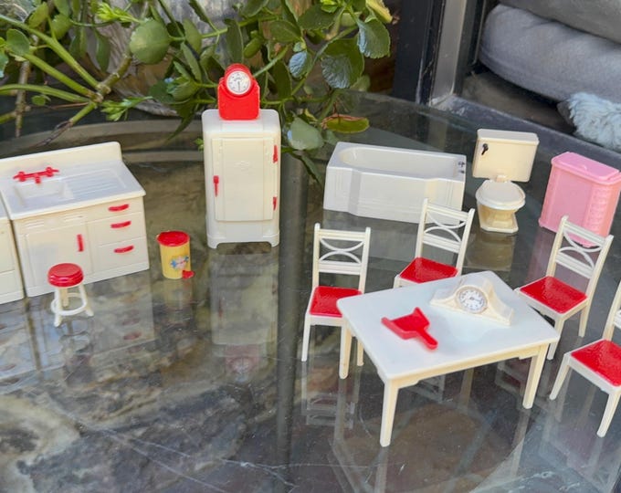 1950s Renwal MCM Mod Set of Dollhouse Furniture Including Tub and ...