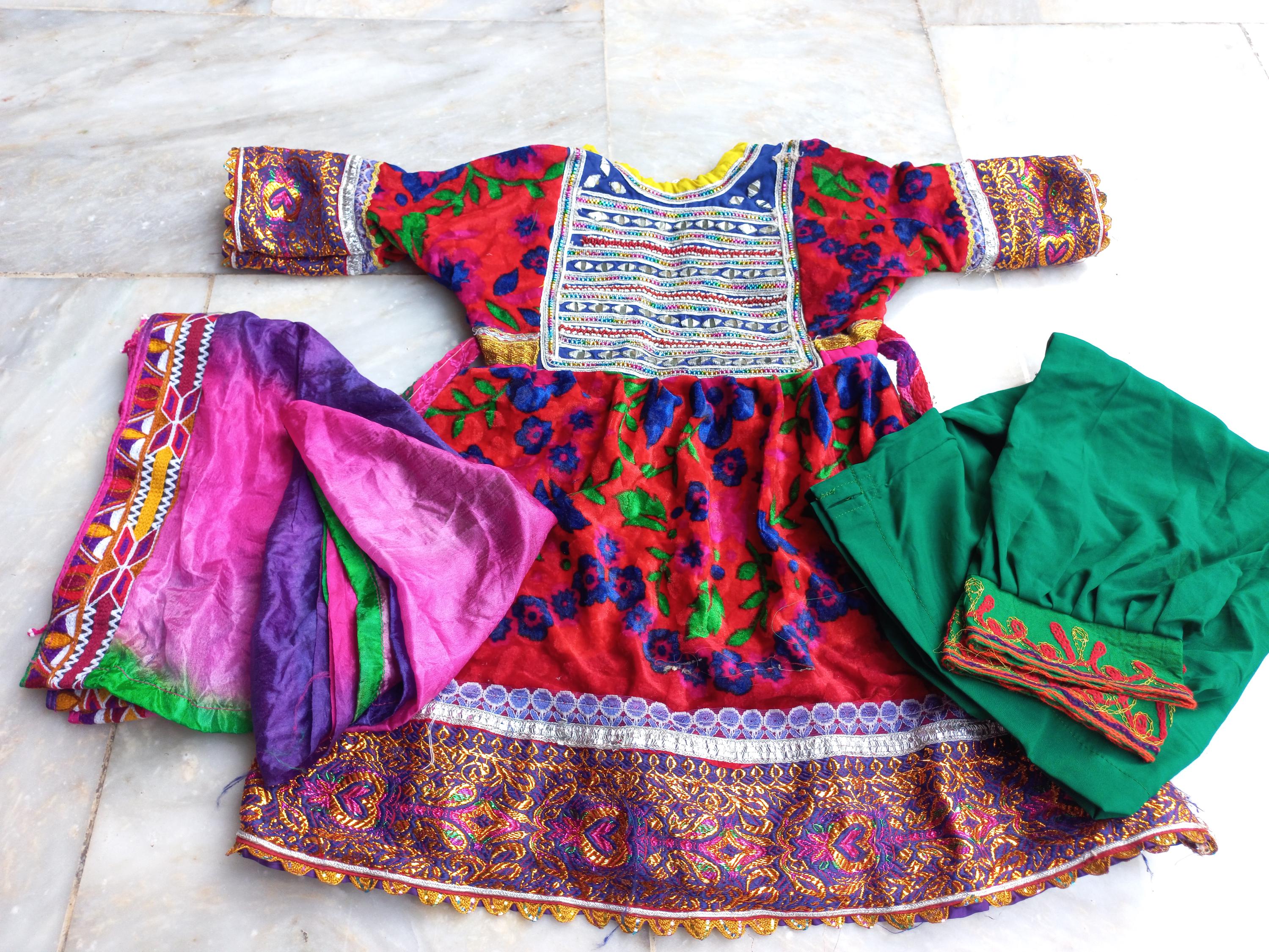 Little Girl's 3-4 Yrs Fit Afghan Kuchi Pashtun Traditional Ethnic Dress ...